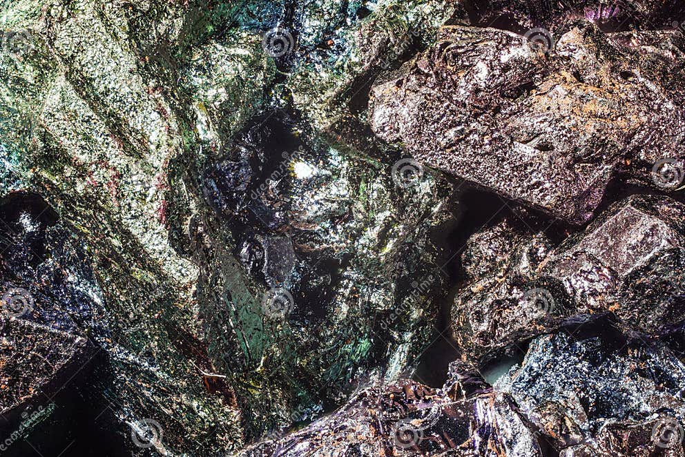 Potassium Permanganate Crystals Under 4x Magnification Microscope ...