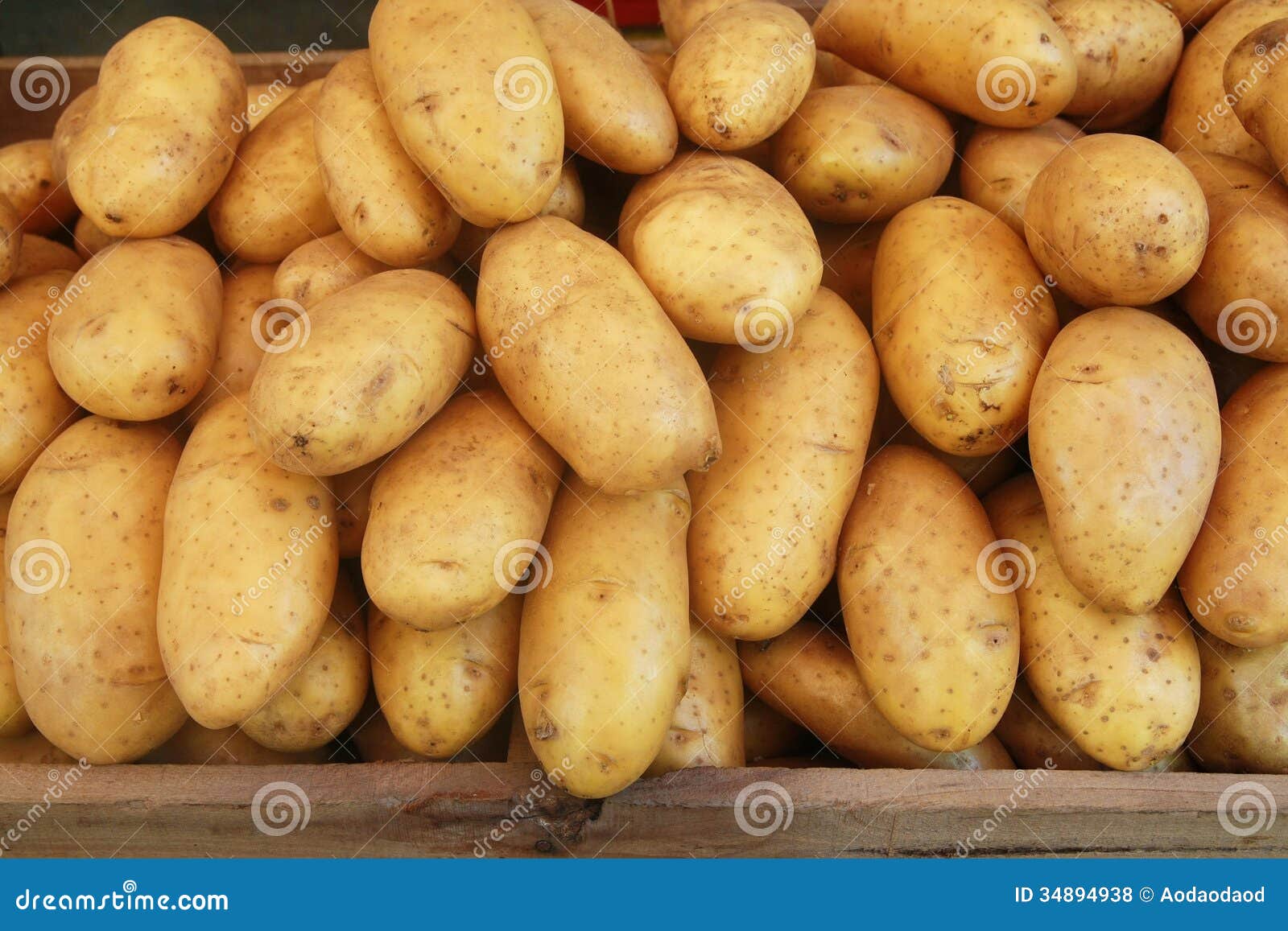 Potato in market stock photo. Image of carb, bulk, farmer - 34894938