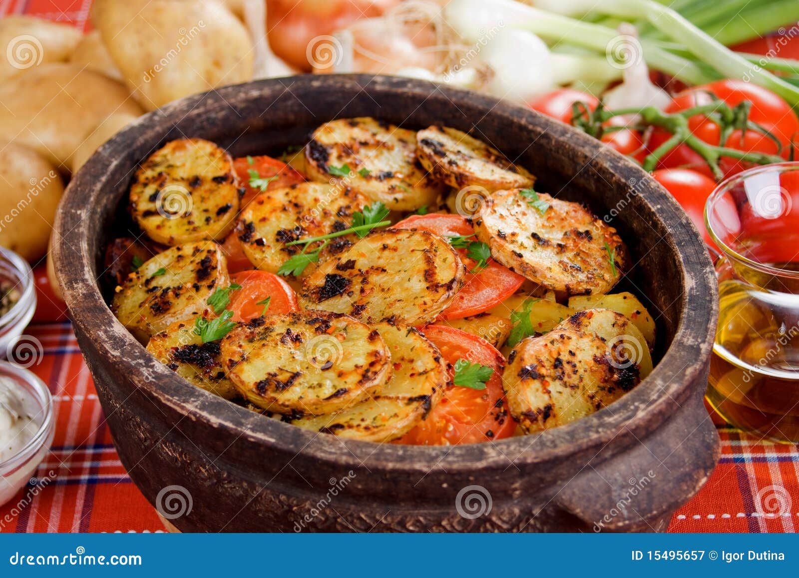 Potato Slices Baked in Clay Pot Stock Image - Image of prepared, food ...
