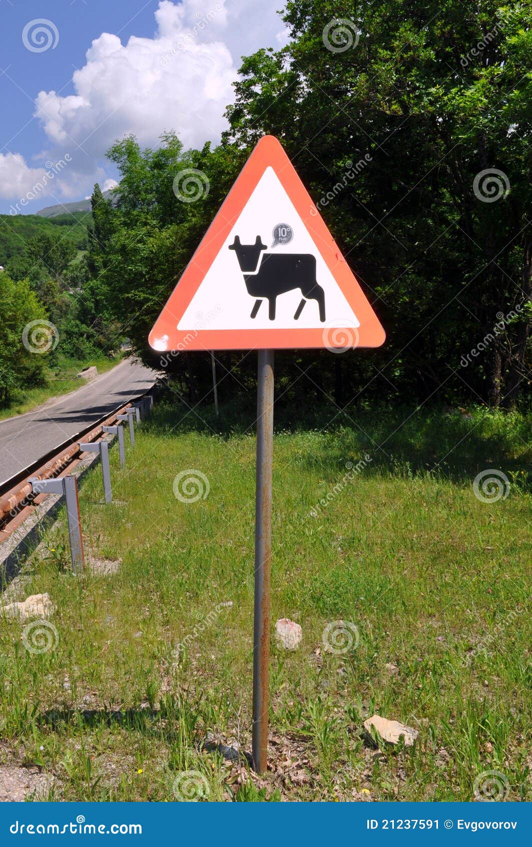 Poteau de signalisation image stock. Image du été, circulation - 21237591