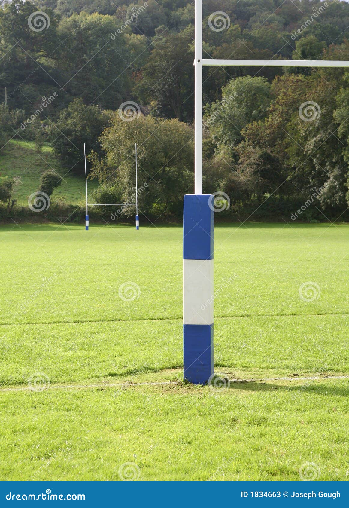 Poteaux De Zone De Sports De Rugby Image stock - Image du sport ...