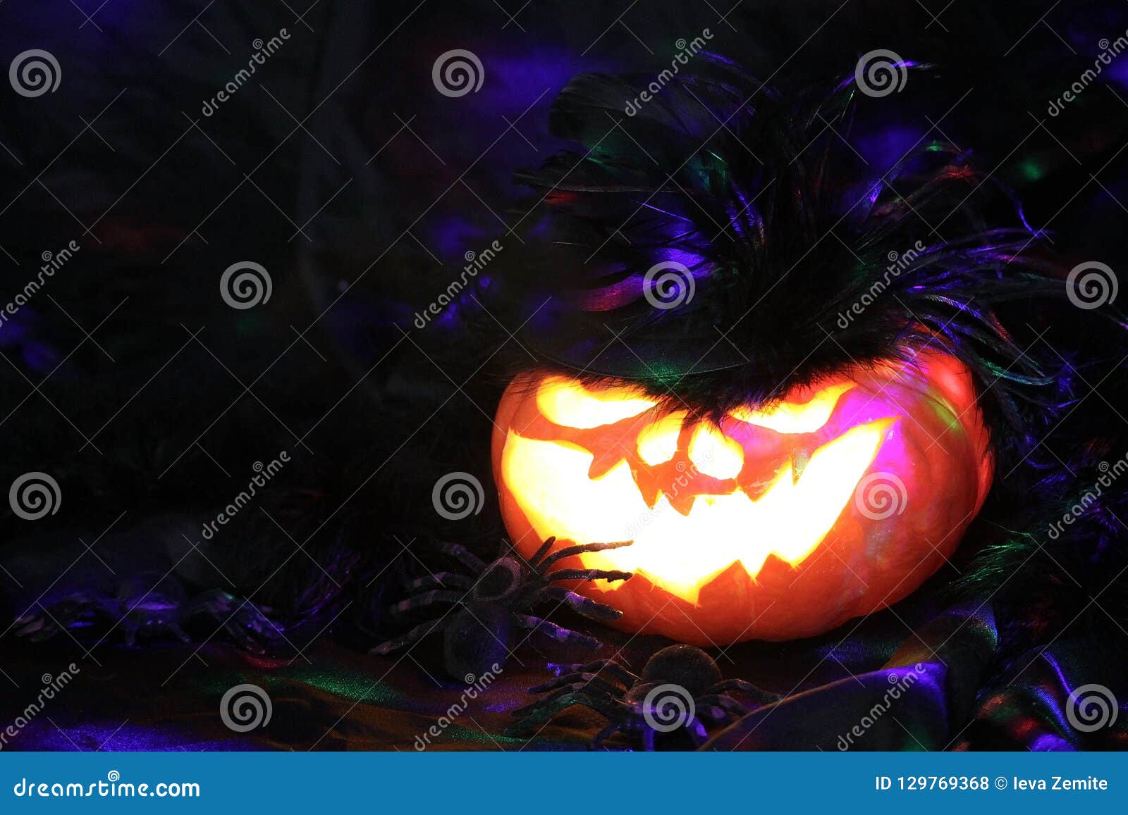 Potiron Jack O Latern De Halloween Photo stock - Image du chandelles ...