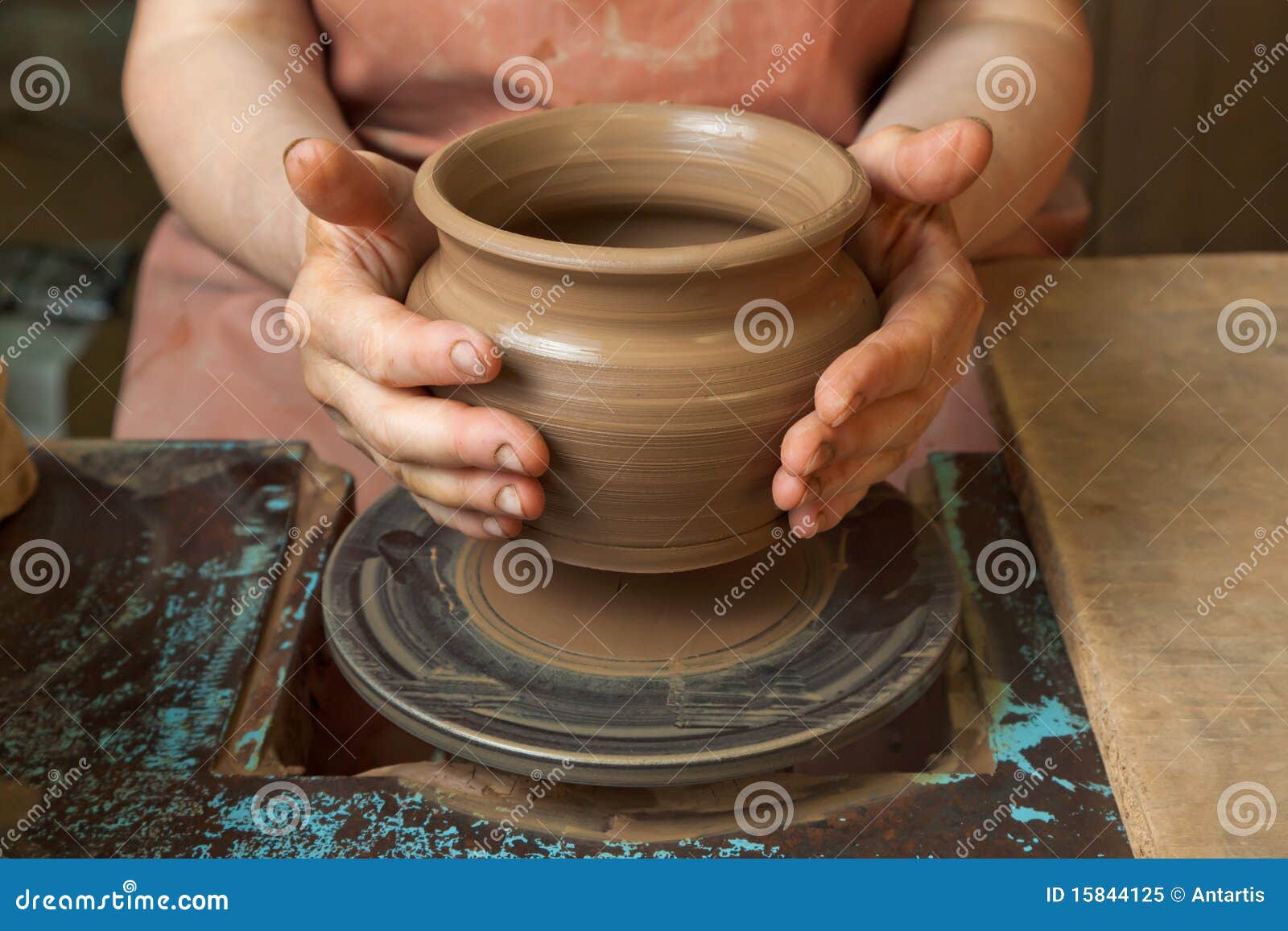 Potter Shows Just Created a Pot Stock Image - Image of concentration ...