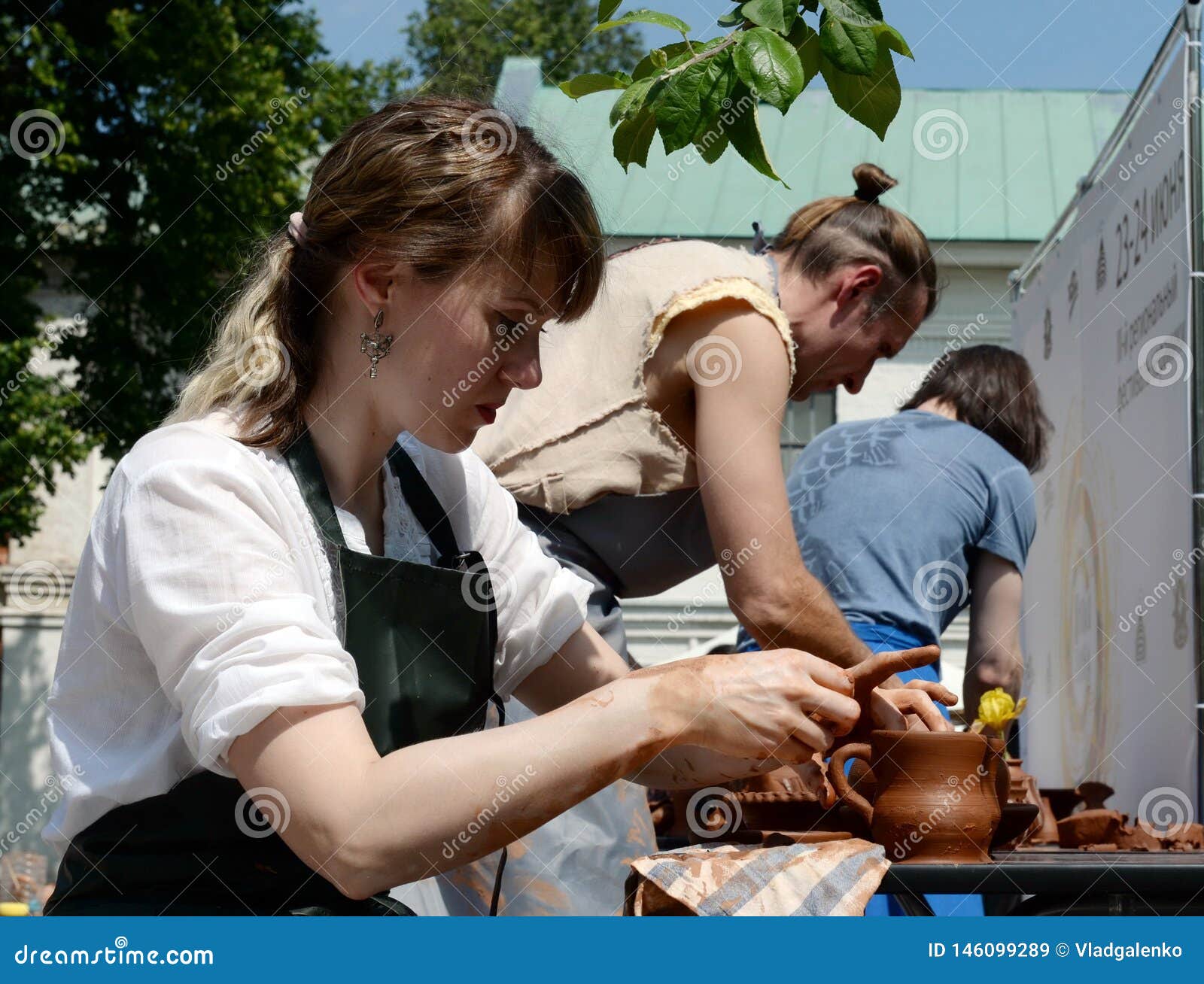 Potter Shows a Master-class of Making Pottery Editorial Stock Image ...