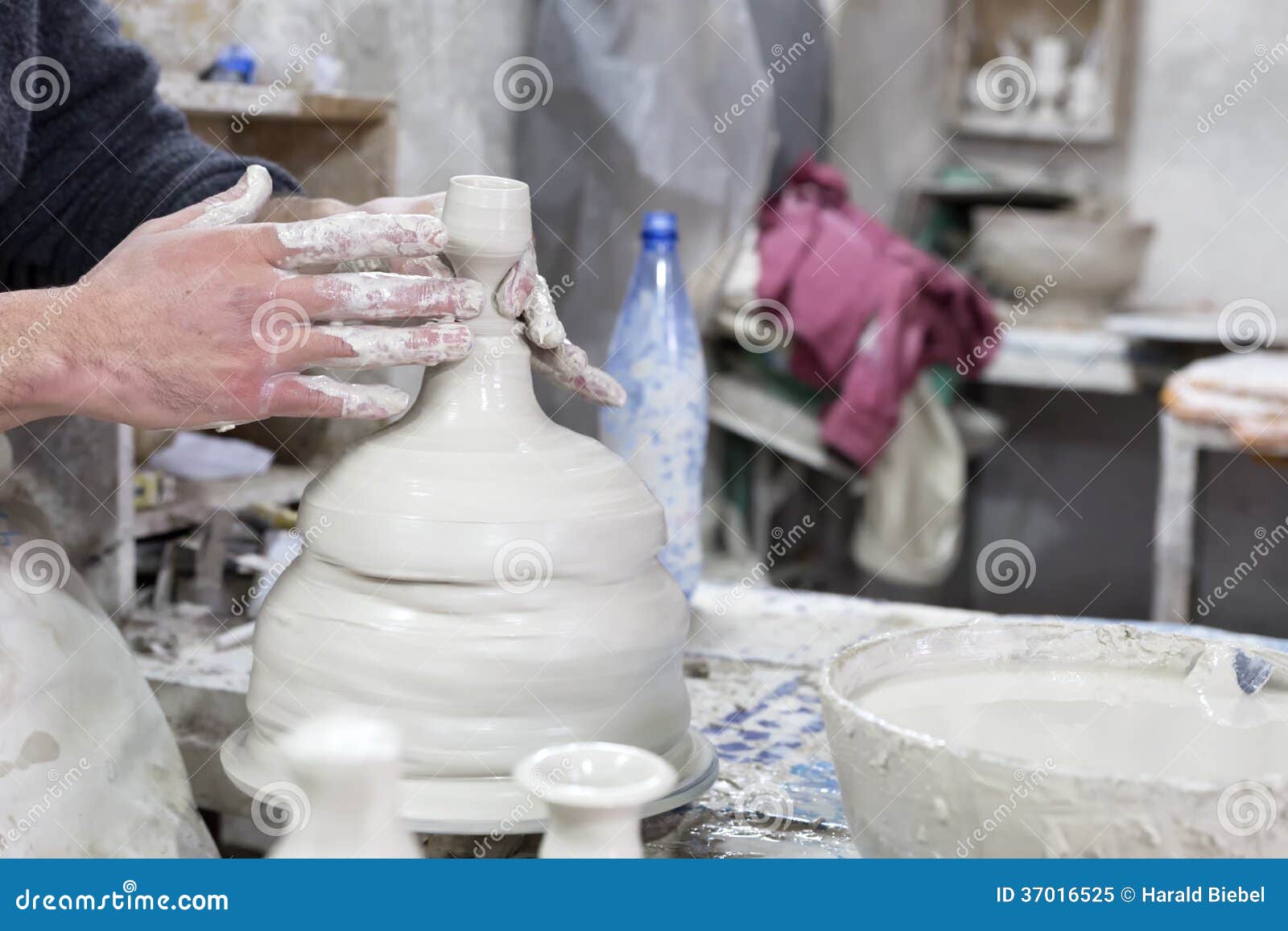 Potter at Work in a Pottery Stock Image - Image of artist, africa: 37016525