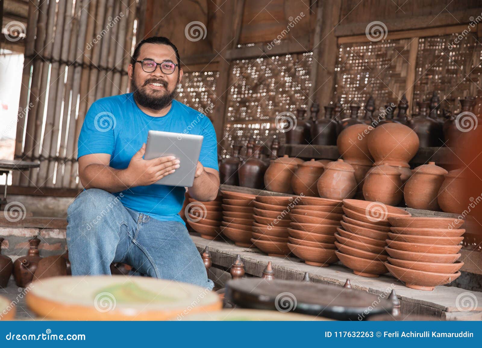 Pottery Maker with Tablet Pc Stock Image - Image of marketing, craft ...