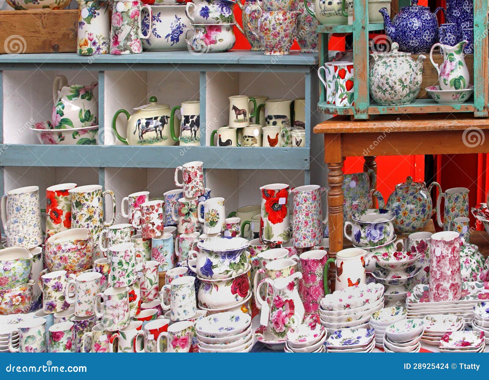 Pottery stall stock photo. Image of shelf, handicraft - 28925424