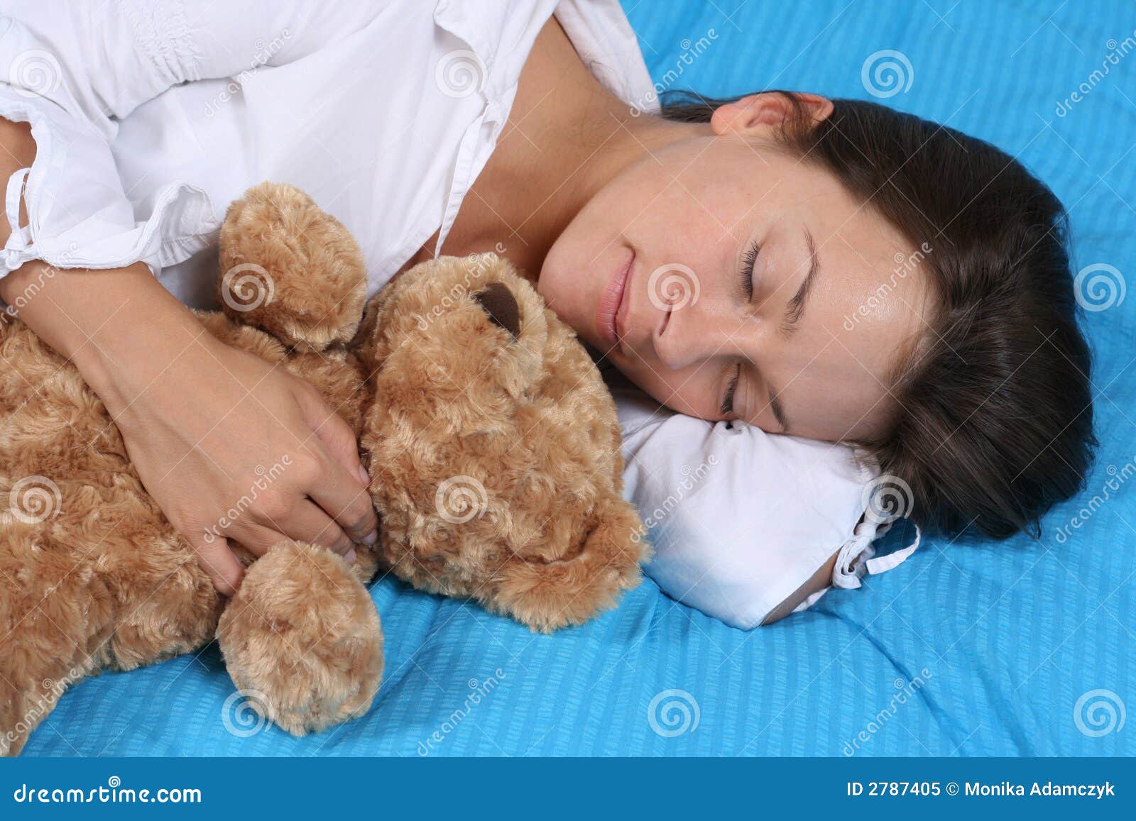 Pouca sesta imagem de stock. Imagem de cama, sonho, descanso - 2787405