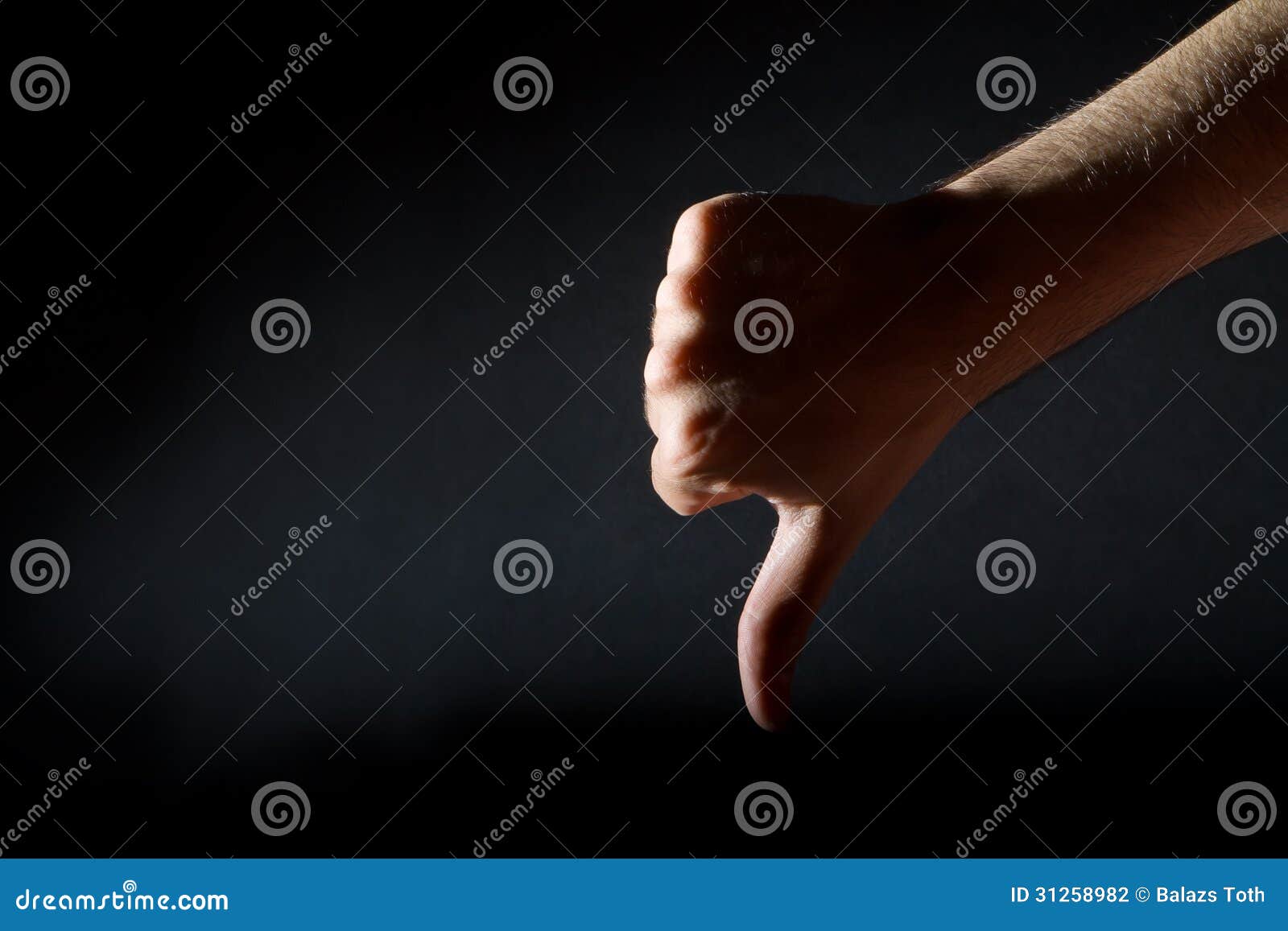 Pouces vers le bas photo stock. Image du réfutez, nié - 31258982
