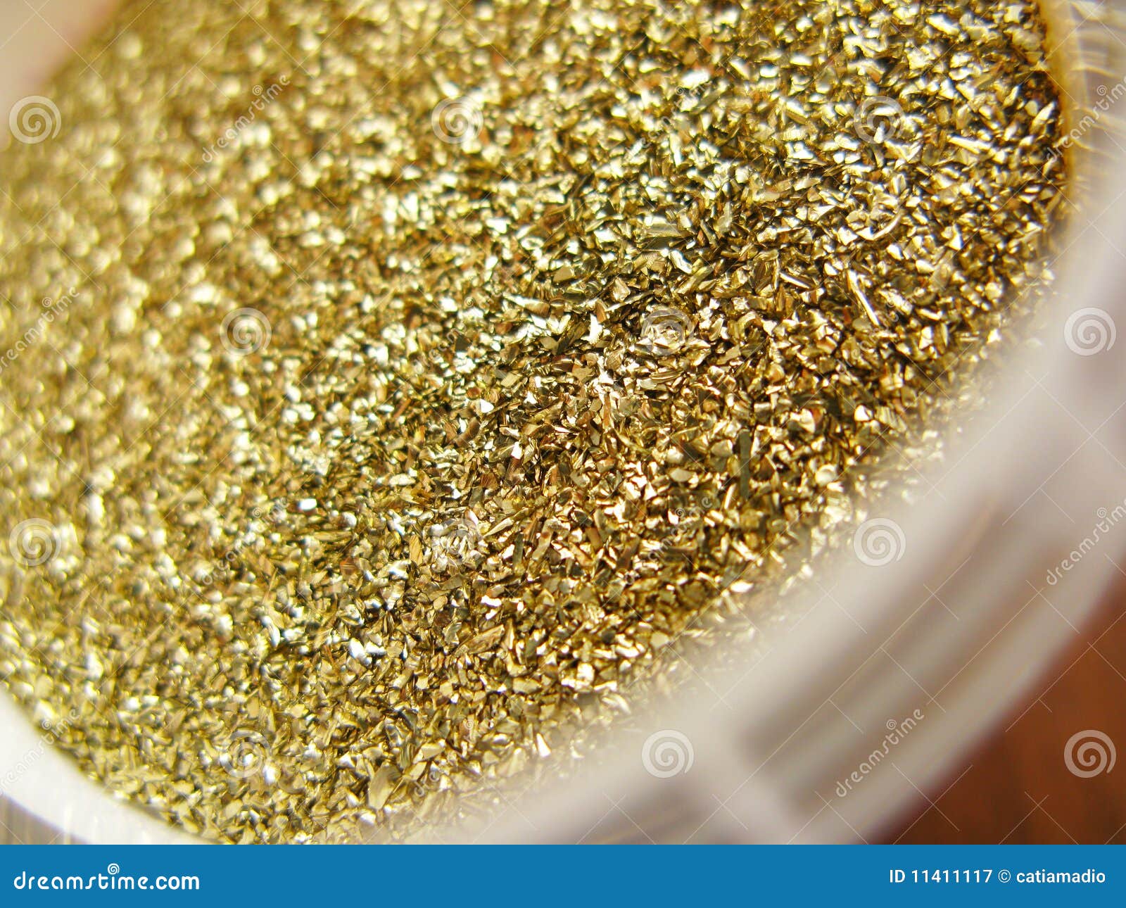 Poudre d'or image stock. Image du détail, poudre, richesse - 11411117