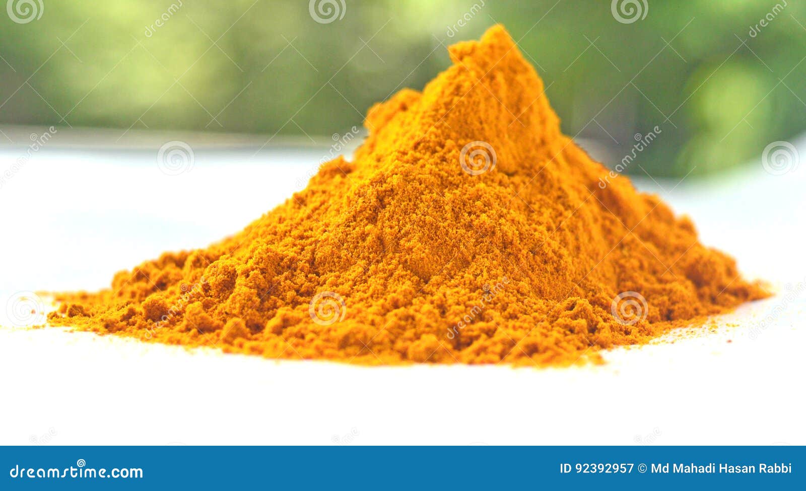 Poudre O De Safran Des Indes Image stock - Image du indien, herbal ...