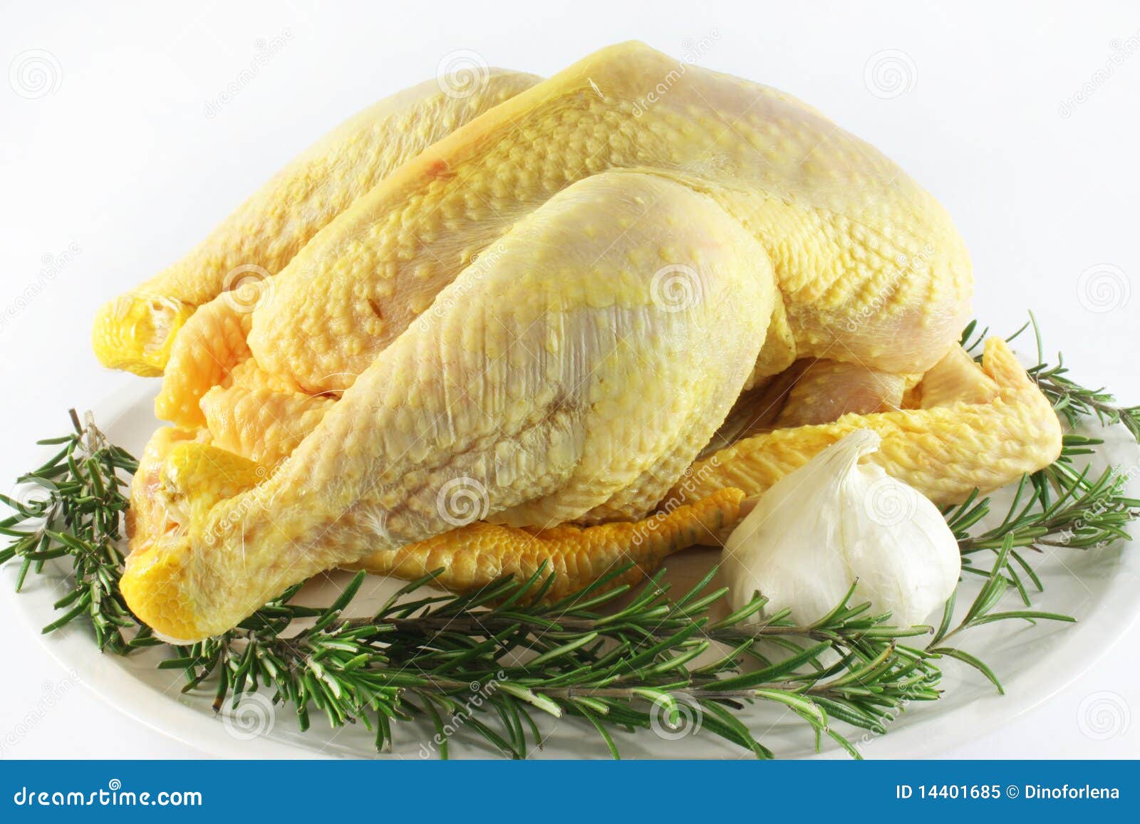 Poulet cru image stock. Image du nourriture, délicieux - 14401685