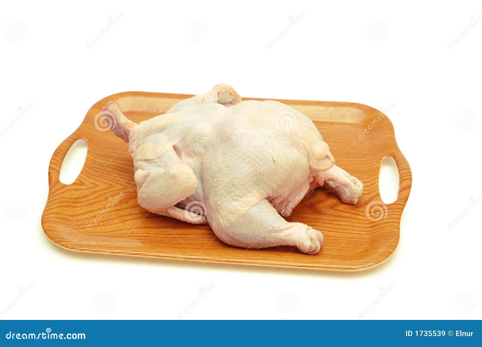 Poulet Cru Entier Dans Le Plateau D'isolement Image stock - Image of ...