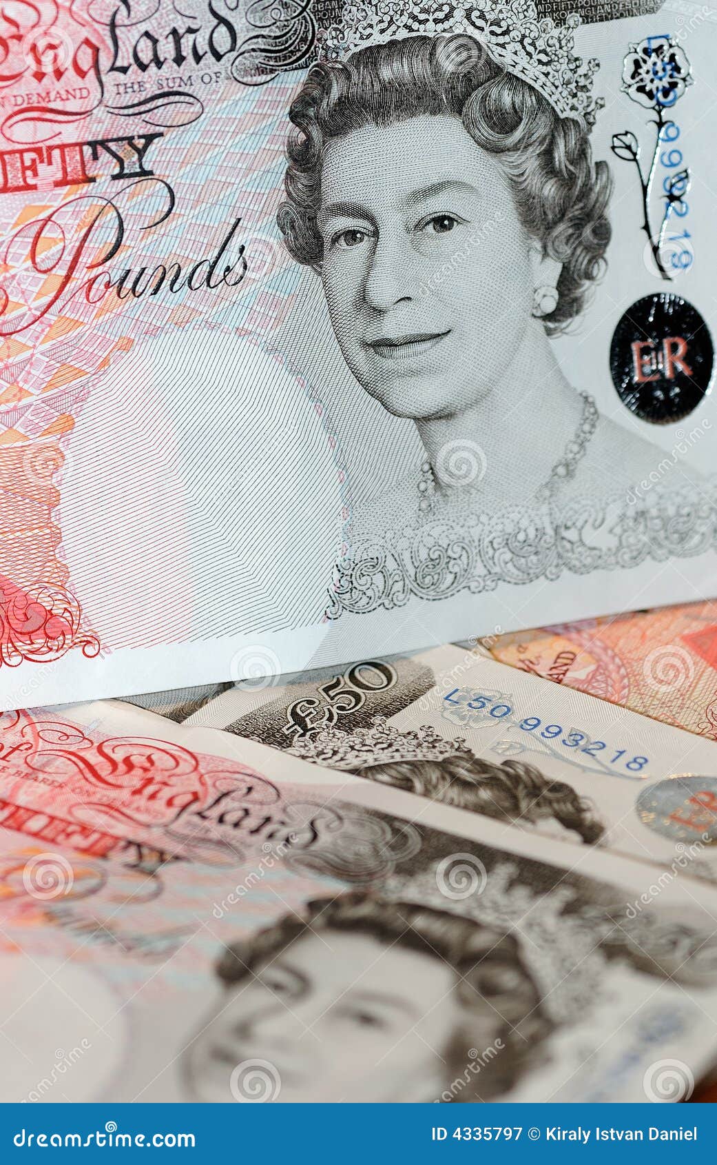 Pounds Note - Queen Elisabeth Editorial Photography - Image of paper ...
