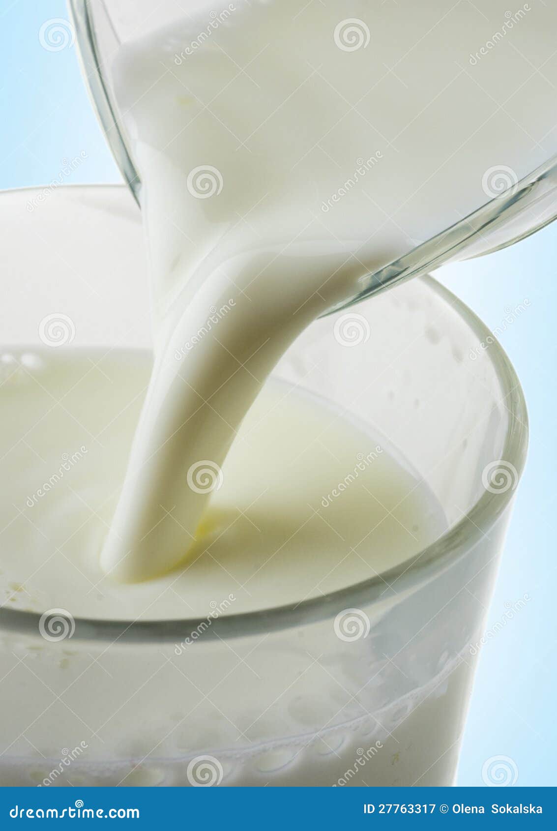Pour a glass of milk stock image. Image of drink, cold - 27763317