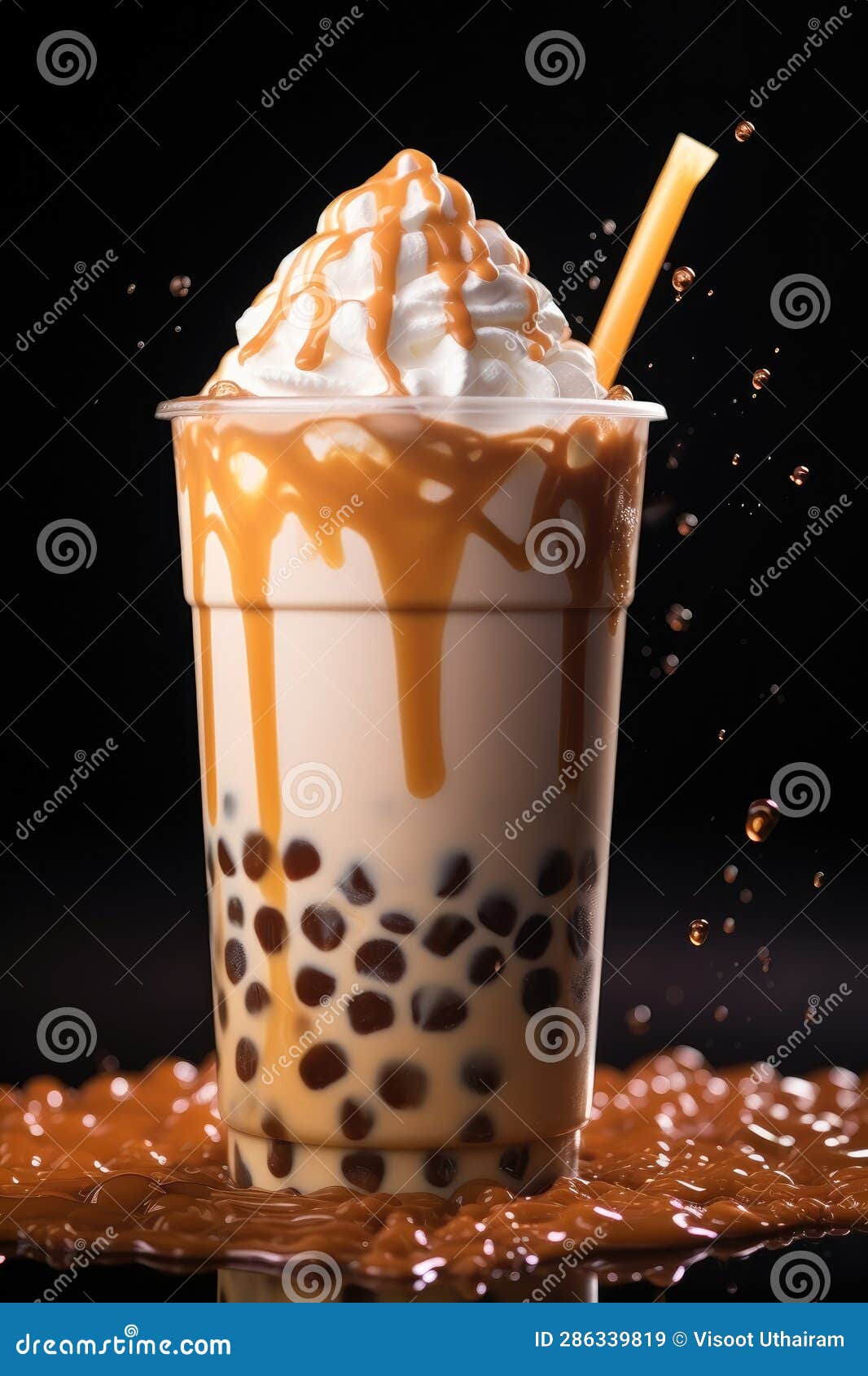 Pouring Blend Milk Tea with Making Bubble Tea Drinking Glass Cup Stock ...