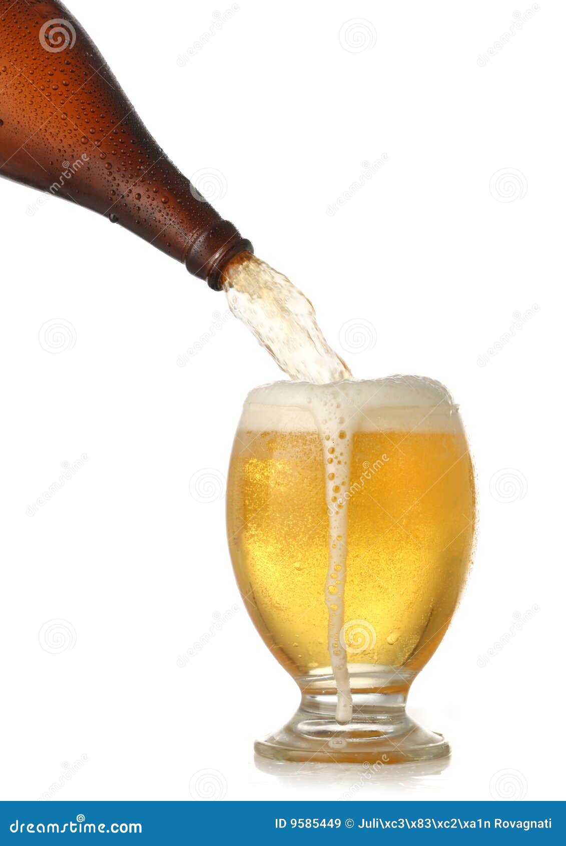 Pouring Cold Beer Into Glass Stock Image Image Of Falling Bubbles