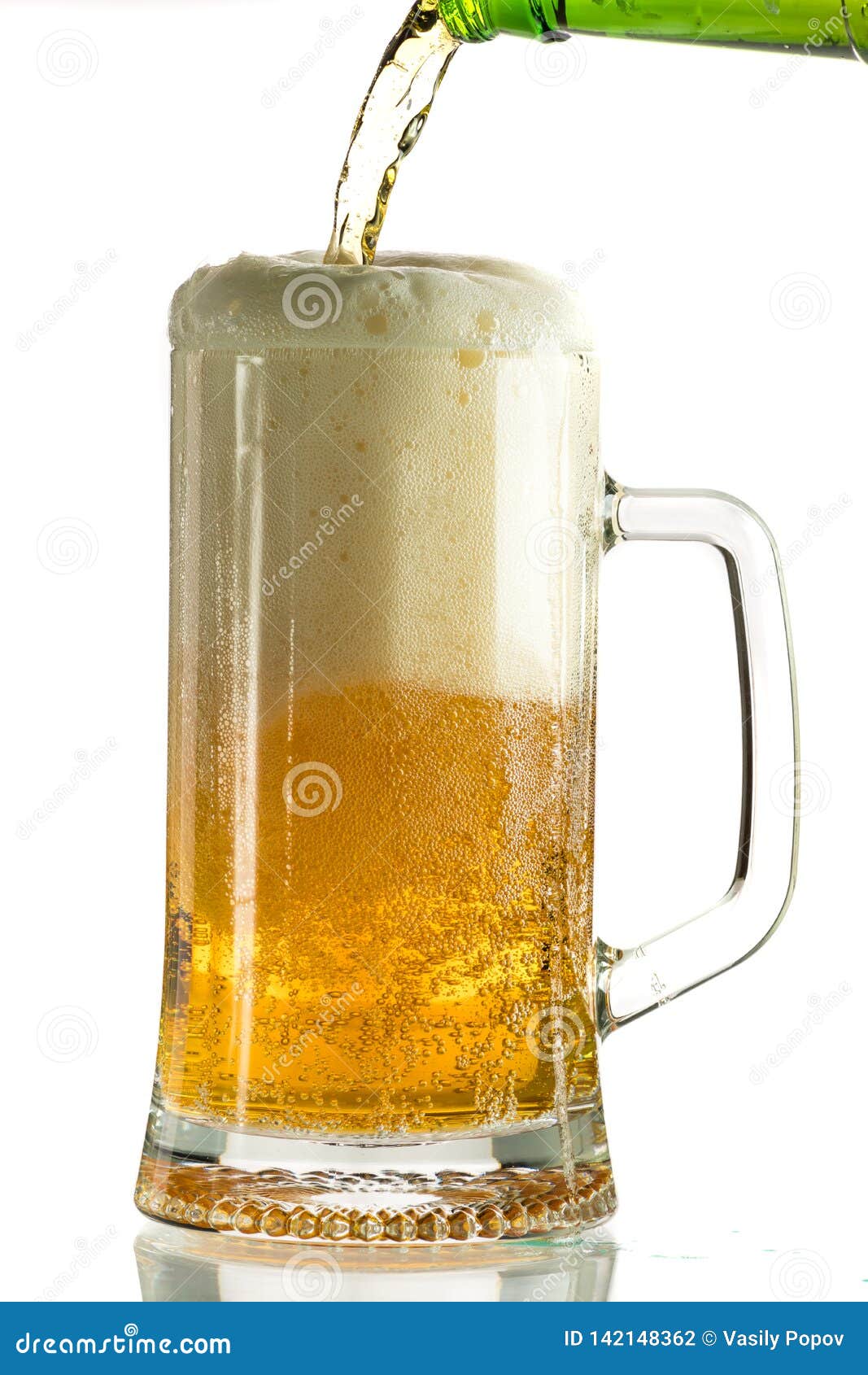 Pouring Light Beer in a Beer Mug, it Turns Out Foam and Spray Stock ...