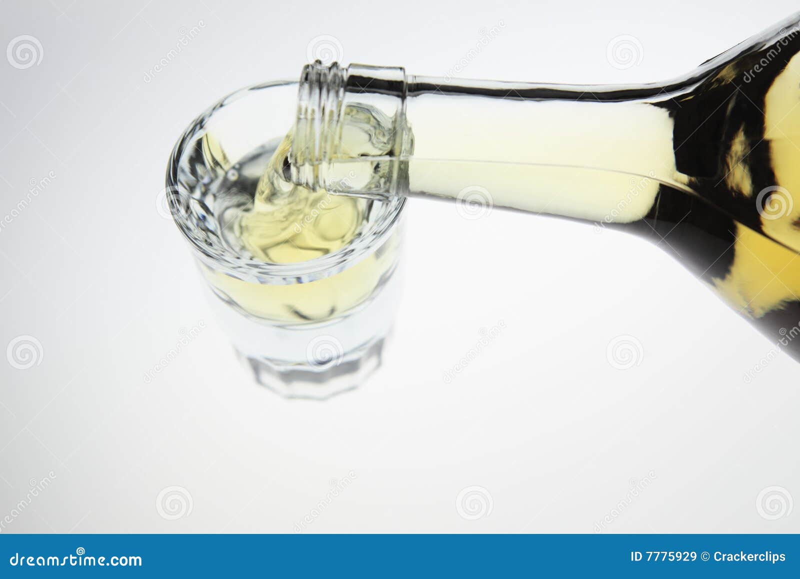 Pouring Shot Tequila Stock Images - Download 675 Photos