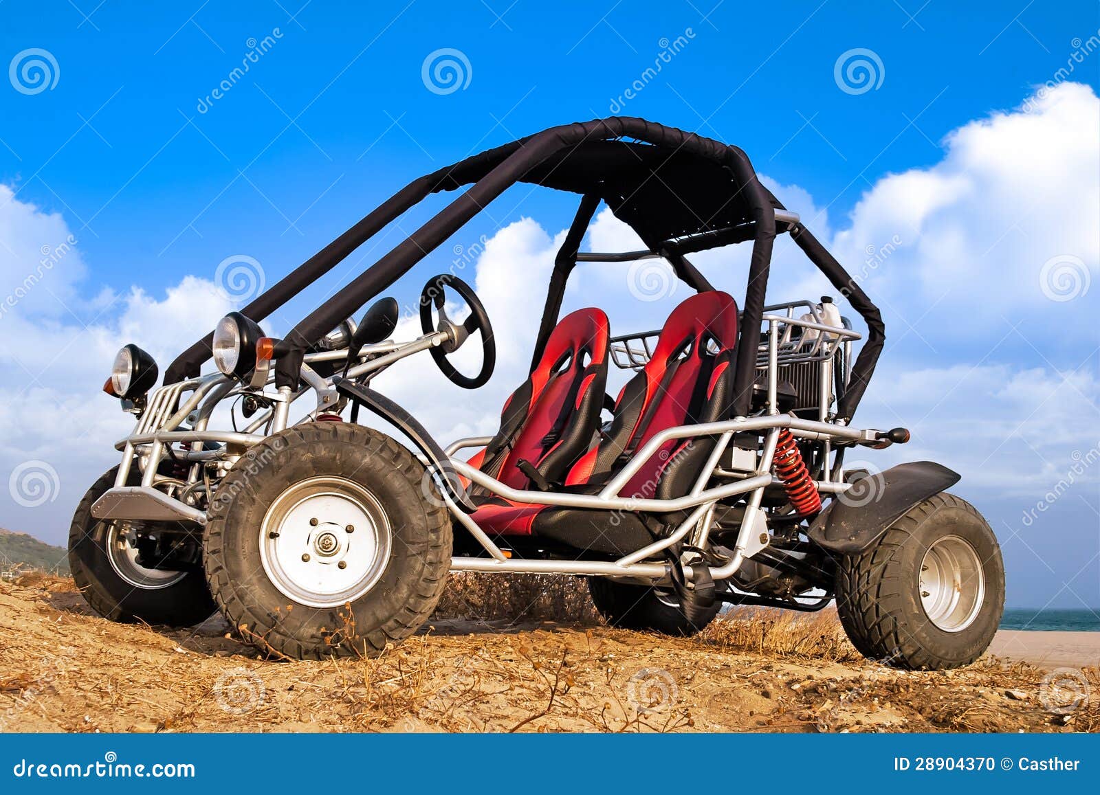 Poussette 4x4 photo stock. Image du divertissement, moteur - 28904370