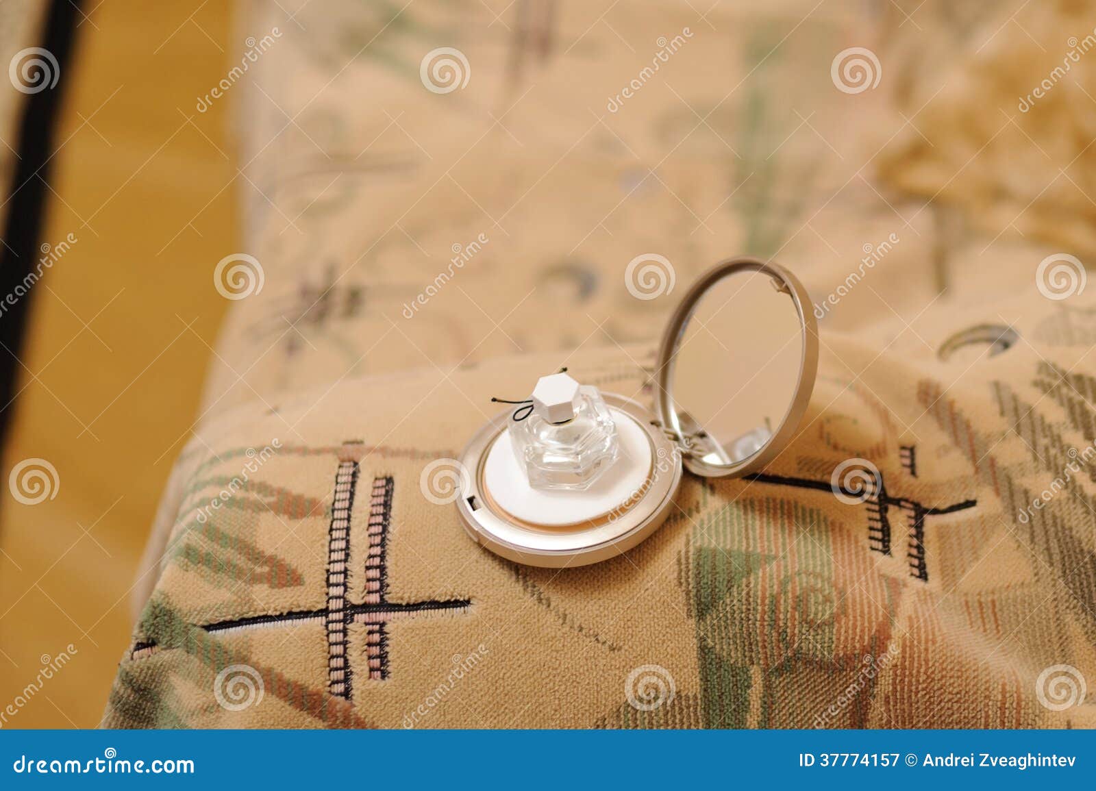 Powder and Perfume stock image. Image of computer, glamour - 37774157