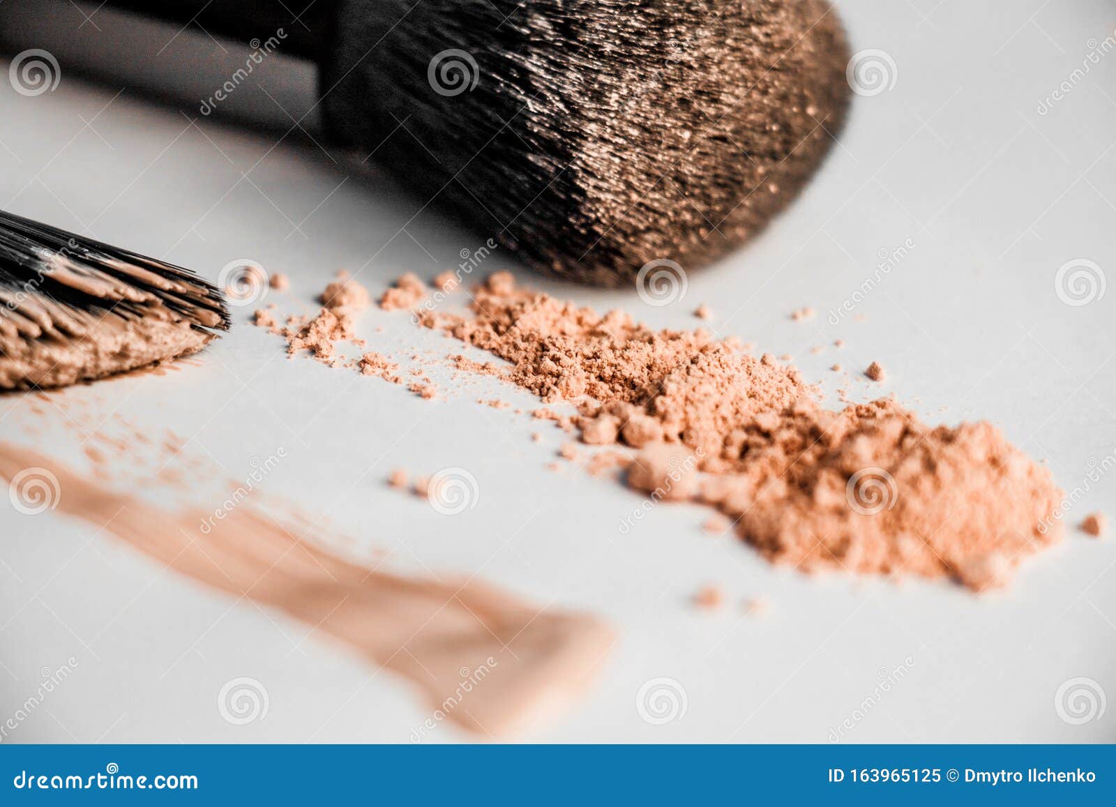 Powder Slide, a Touch of Foundation and Two Black Makeup Brushes Stock ...