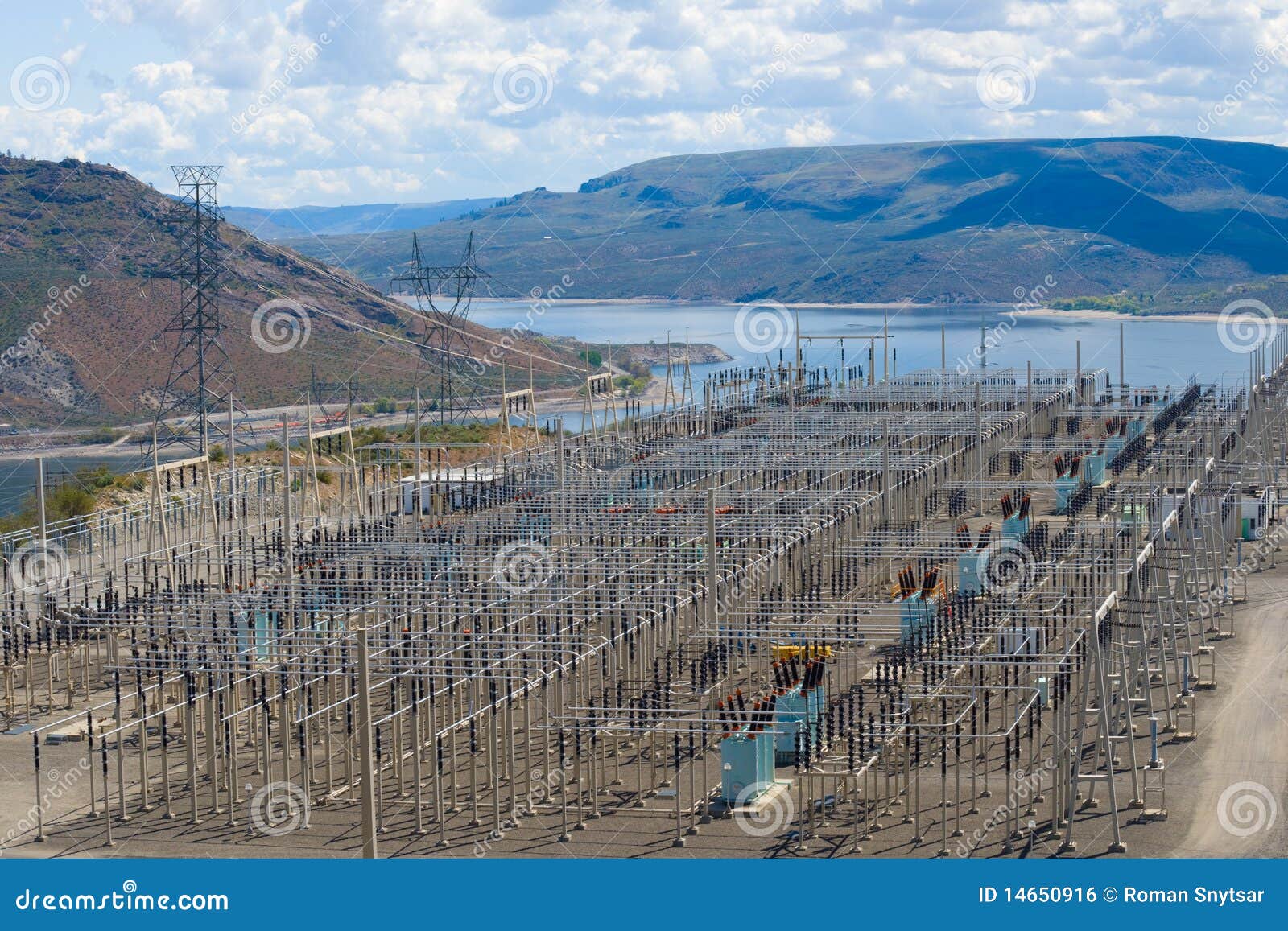 Power Distribution Substation Stock Photo - Image of voltage ...