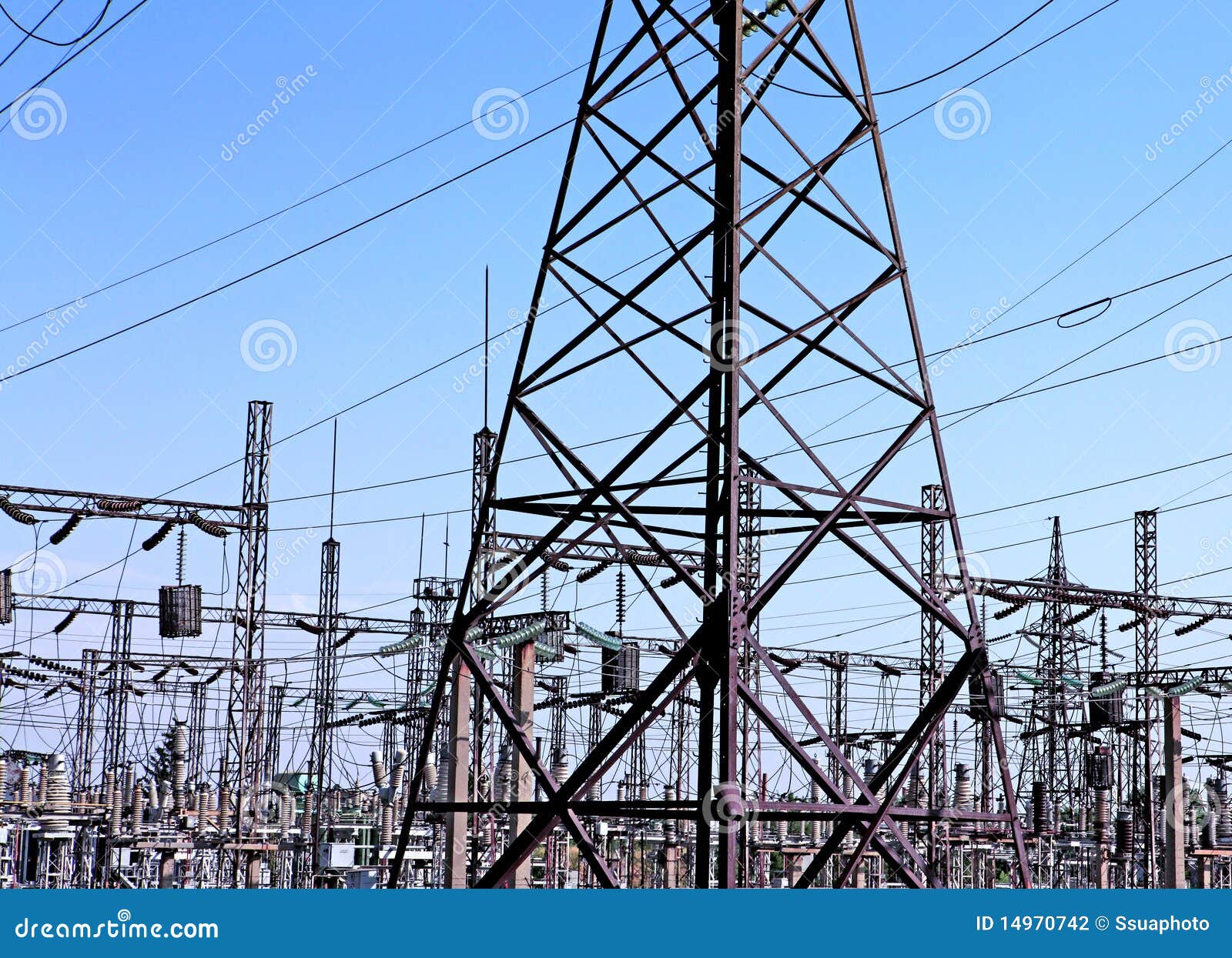 Power-generating Installation Stock Photo - Image of pillar, industry ...