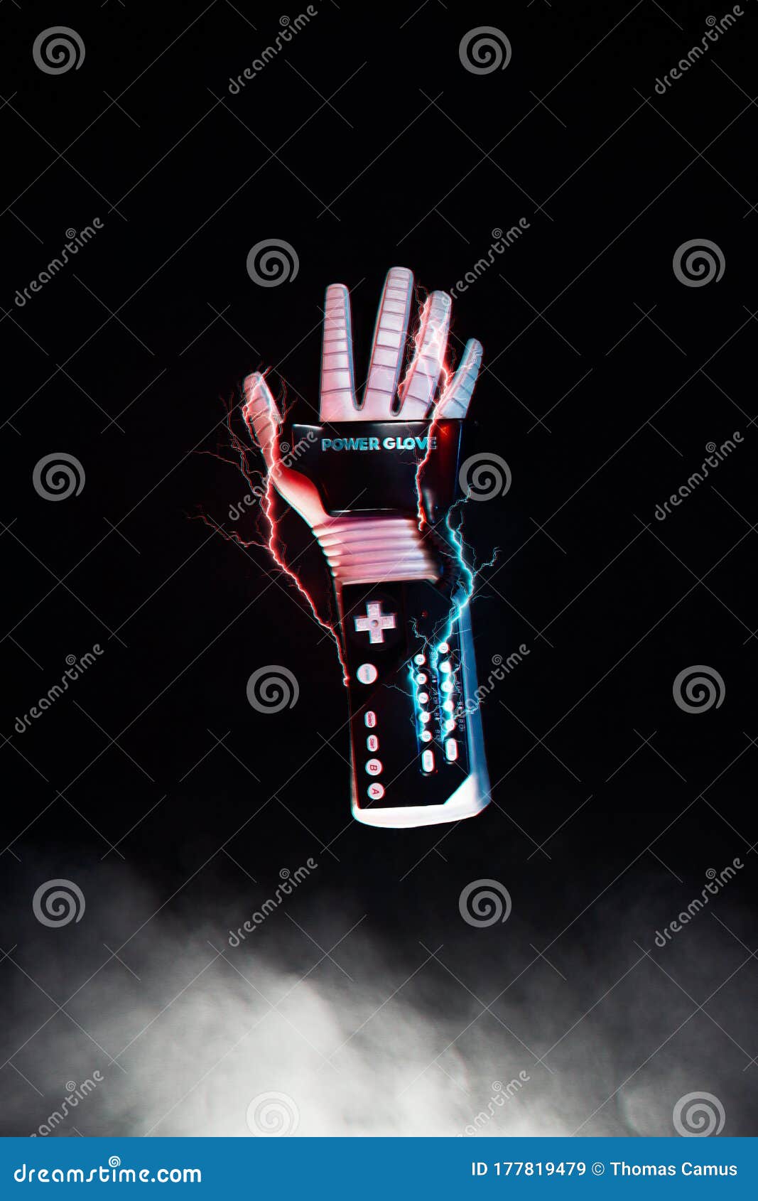 Power Glove from Nintendo editorial stock image. Image of black - 177819479
