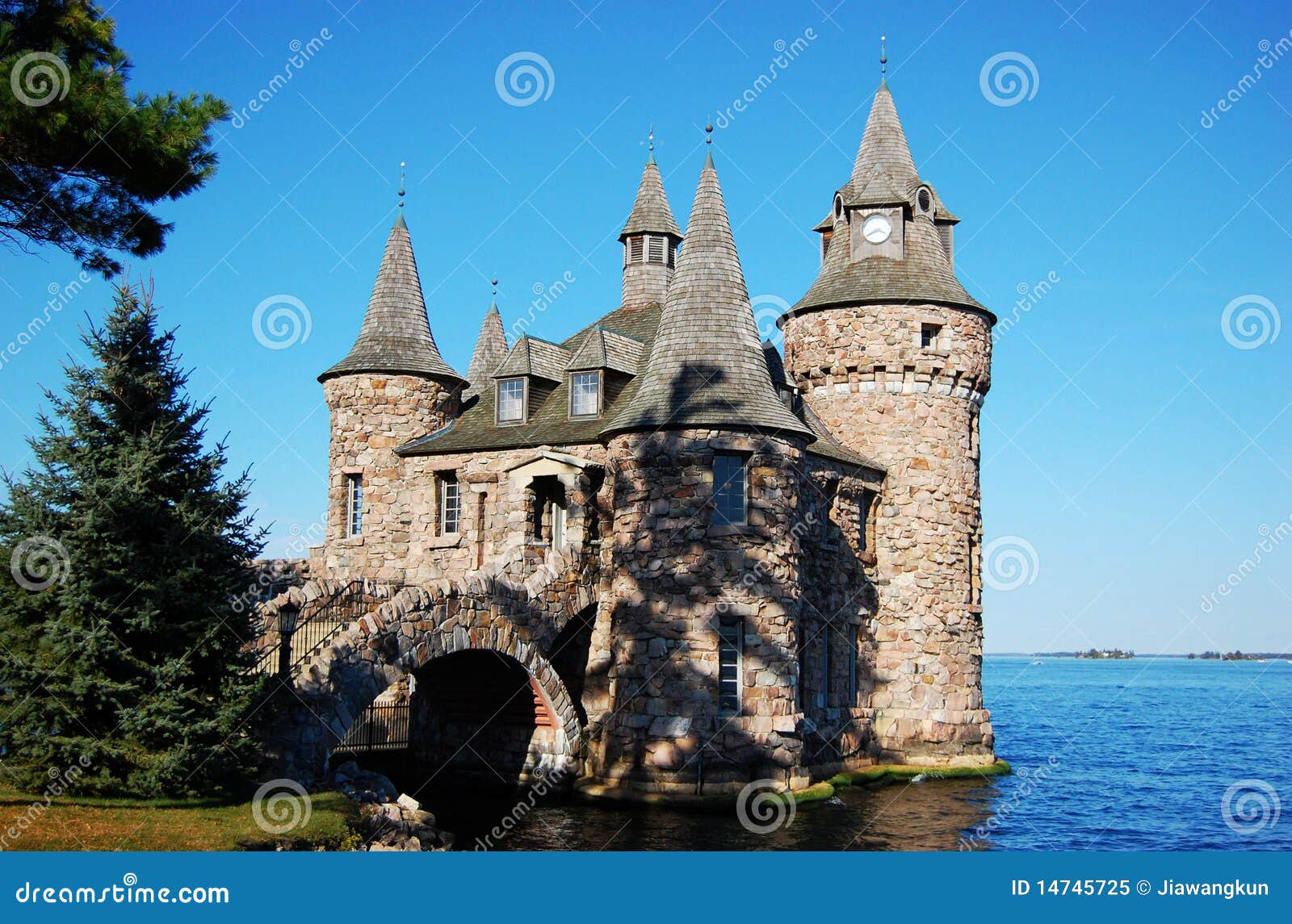 Power House of Boldt Castle in Thousand Islands Stock Image - Image of ...