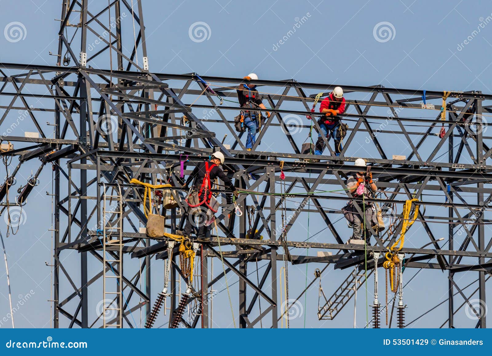 Overhead Solar Shade Structures On Parking Lot Editorial Image ...