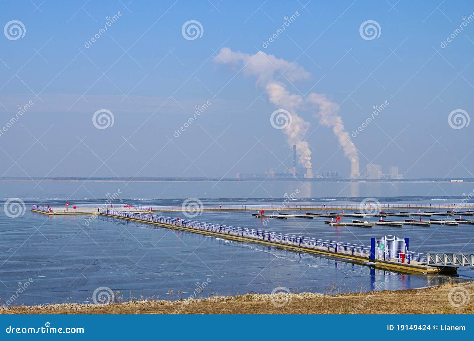 Power Plant Boxberg and Lake Stock Photo - Image of power, acid: 19149424