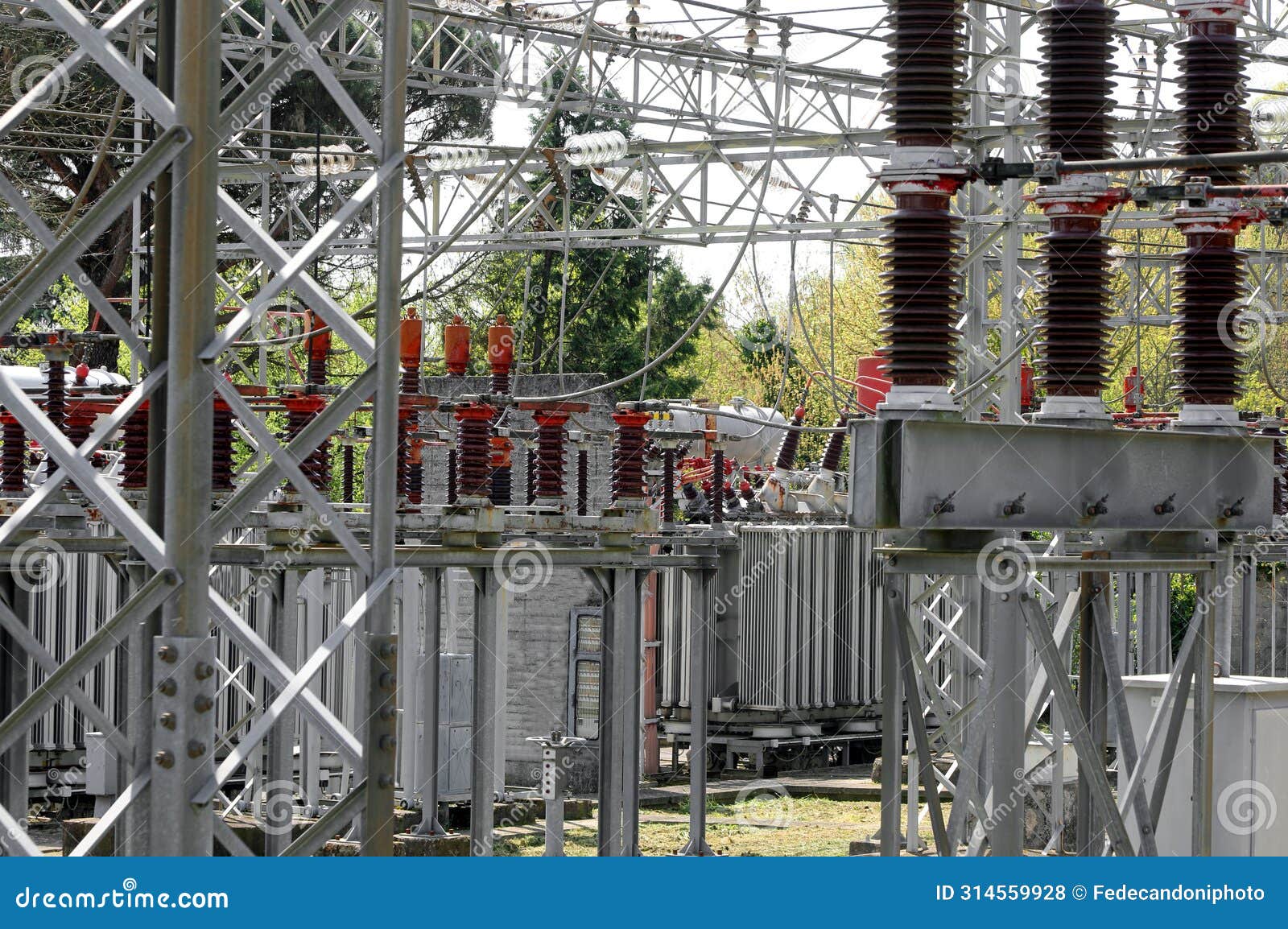 Power Plant Electrical Circuits with Large Disconnectors and Switches ...