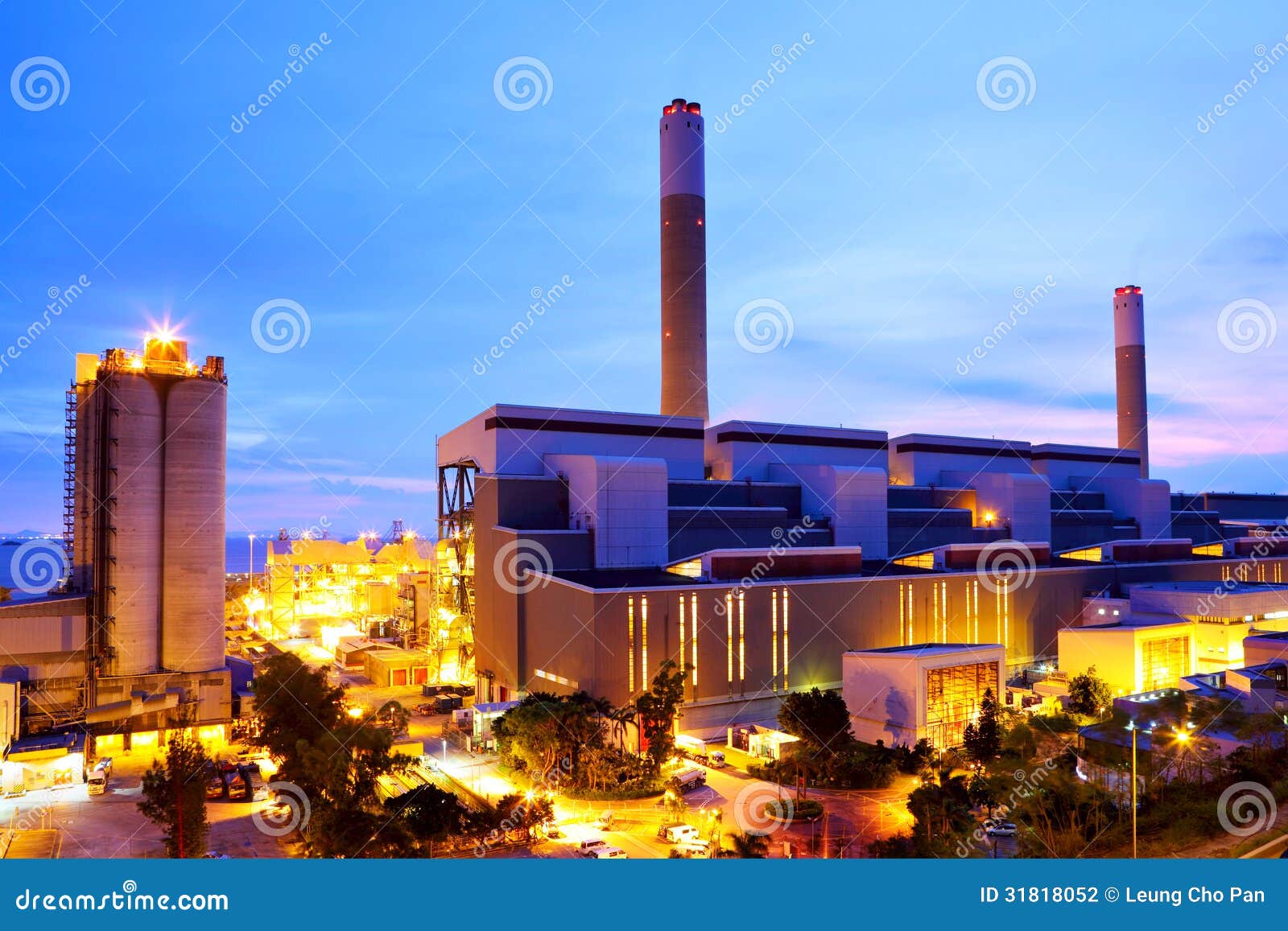 Power plant at night stock photo. Image of industry, pollute - 31818052