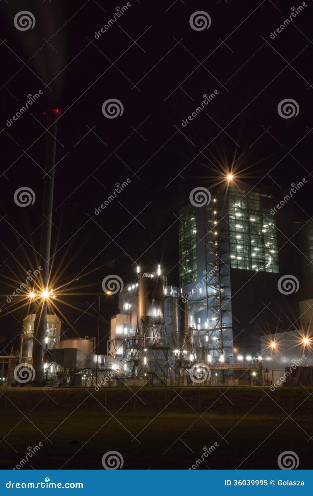 Power plant by night stock image. Image of vertical, pipe - 36039995