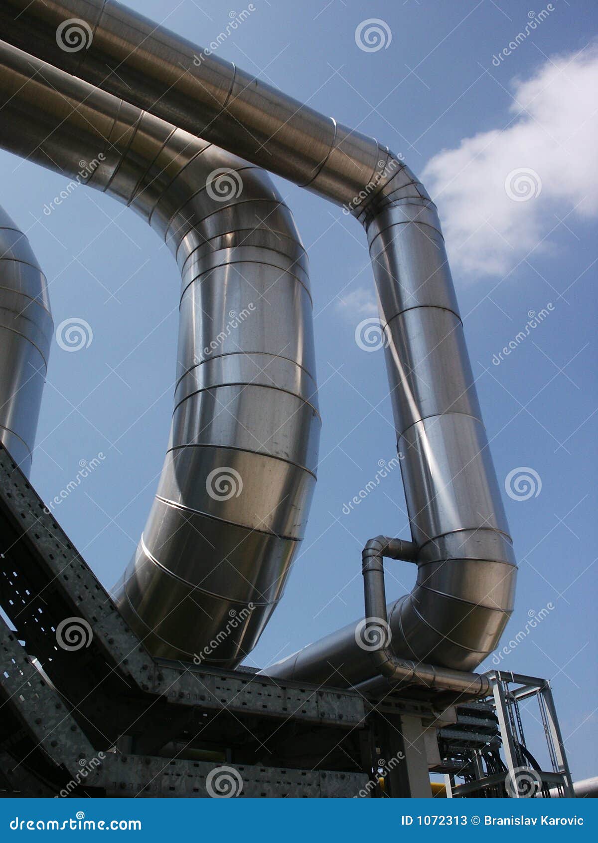 Power plant - steam gas stock image. Image of company - 1072313