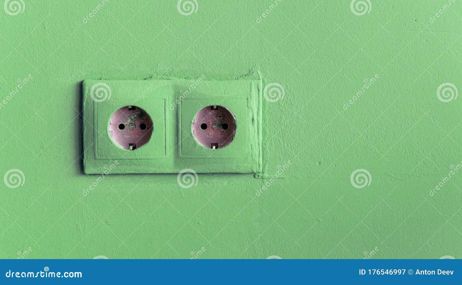 Power Socket, Single Power Socket in Empty Wall Stock Image - Image of ...