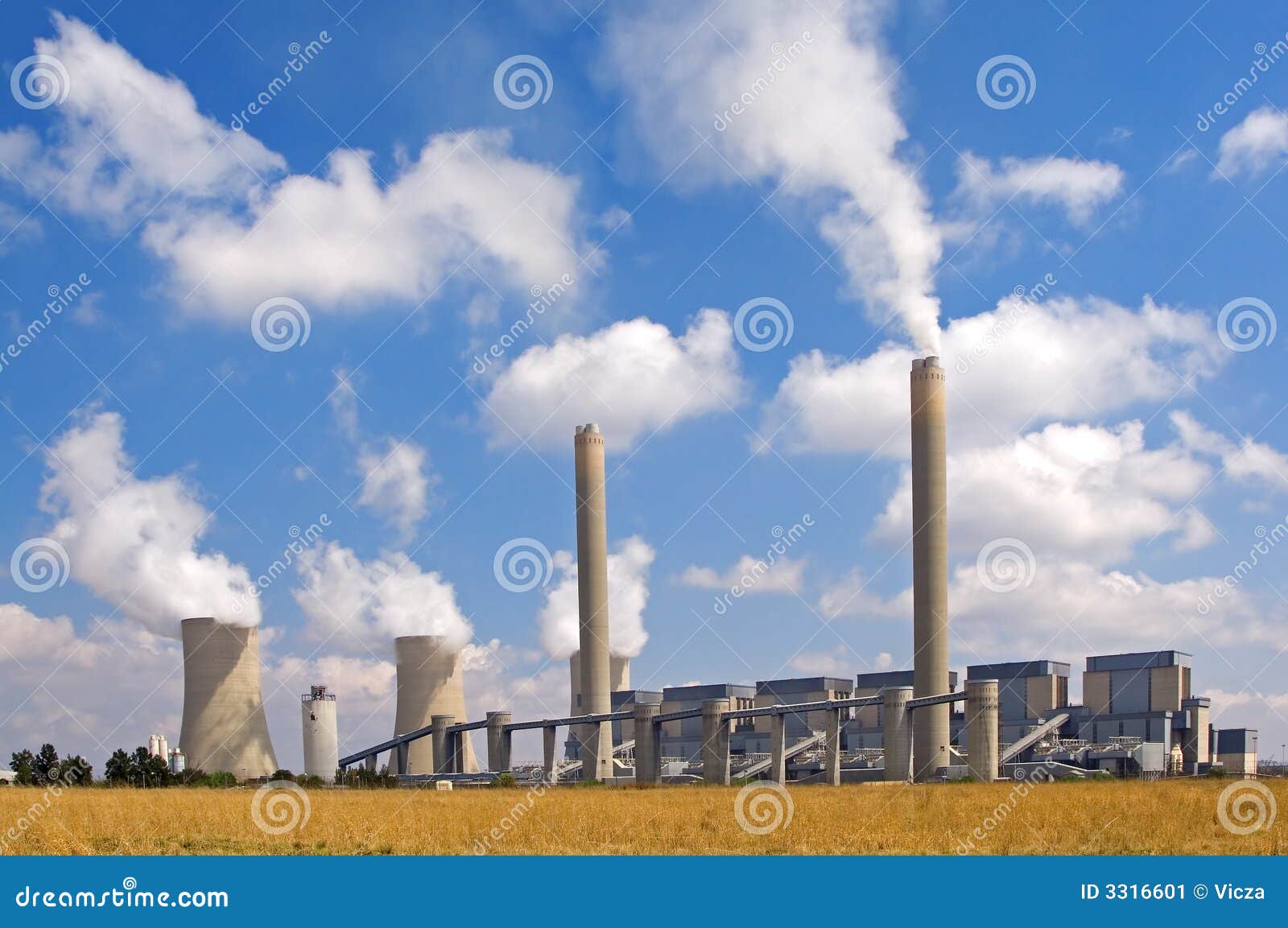 Power station landscape stock image. Image of heavy, vapour - 3316601