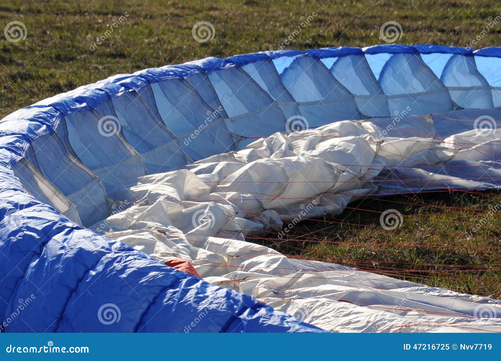 14,867 Parachute Wing Stock Photos - Free & Royalty-Free Stock Photos ...