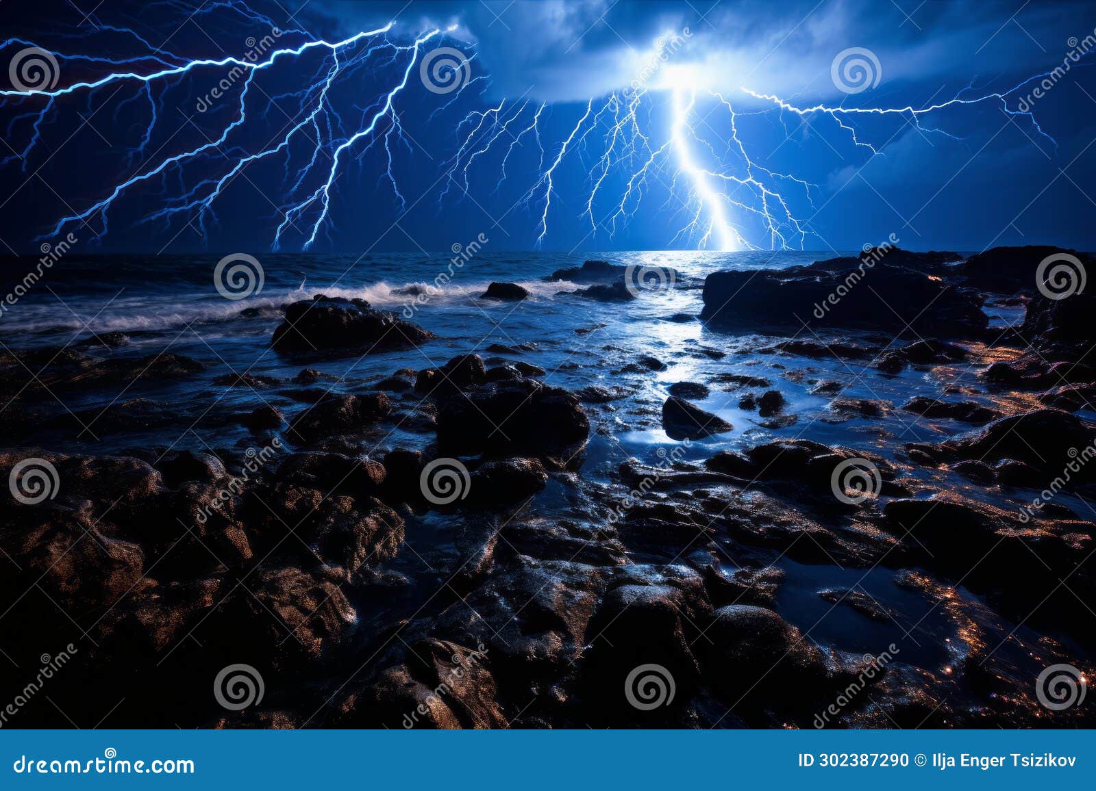 Dramatic Lightning Strikes Over Towering Desert Rock Formations Royalty ...