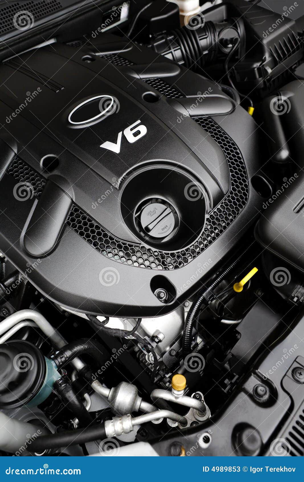 Powerful engine stock image. Image of manifolds, performance - 4989853
