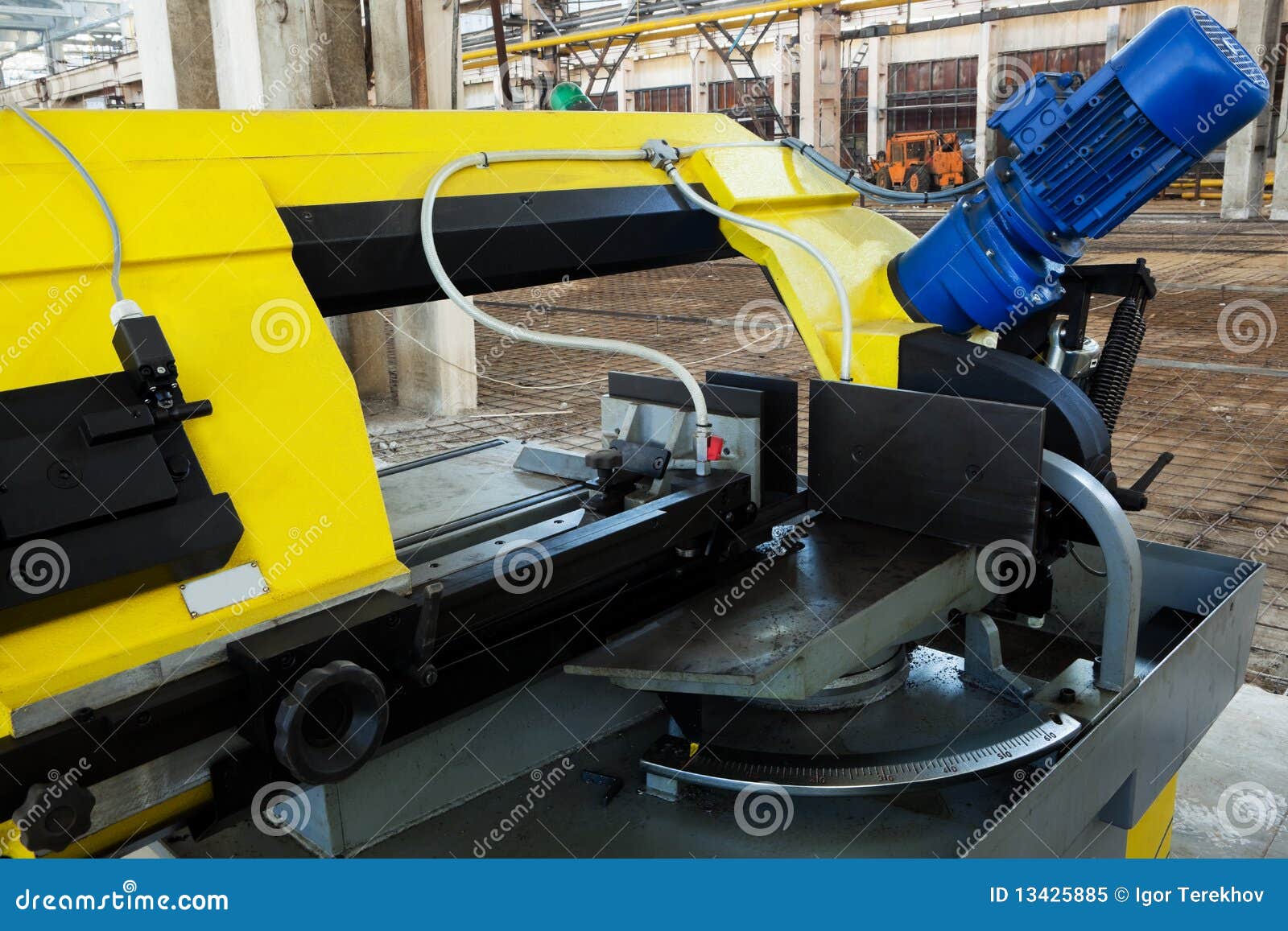 Powerful Metalworking Machine Stock Image - Image of accuracy, empty ...