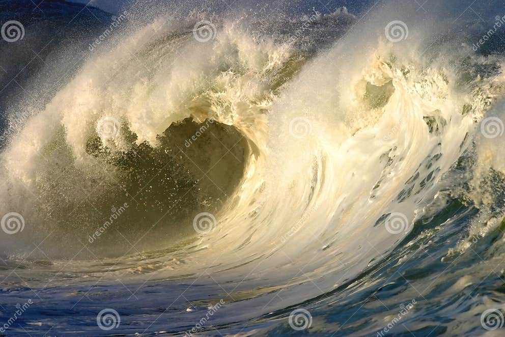Powerful White Wave in Hawaii Stock Photo - Image of power, paul: 1706