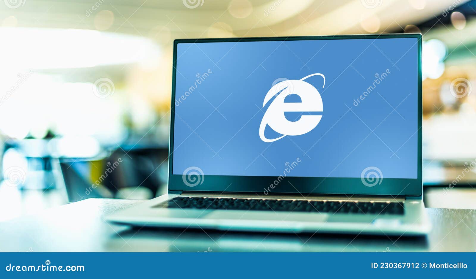 Laptop Computer Displaying Logo of Internet Explorer Editorial ...