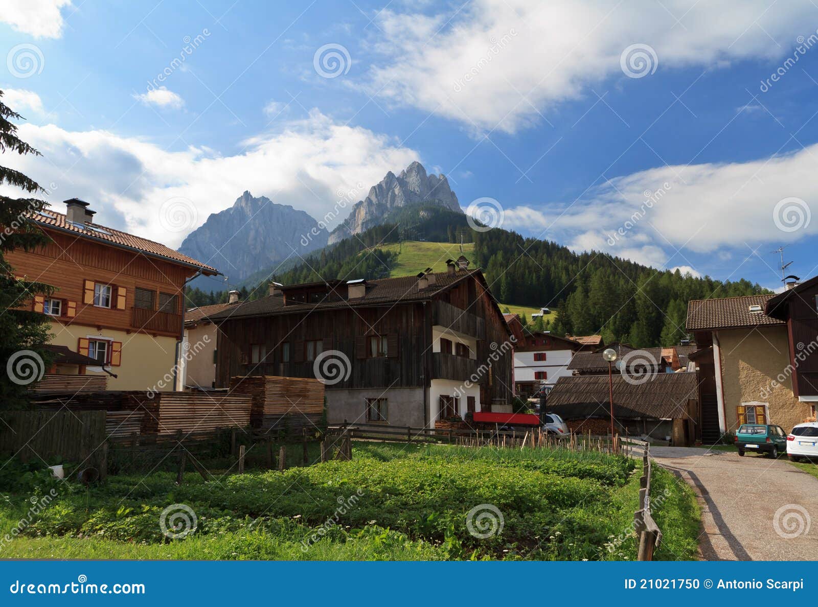 Pozza di Fassa, Italy stock photo. Image of mountains - 21021750