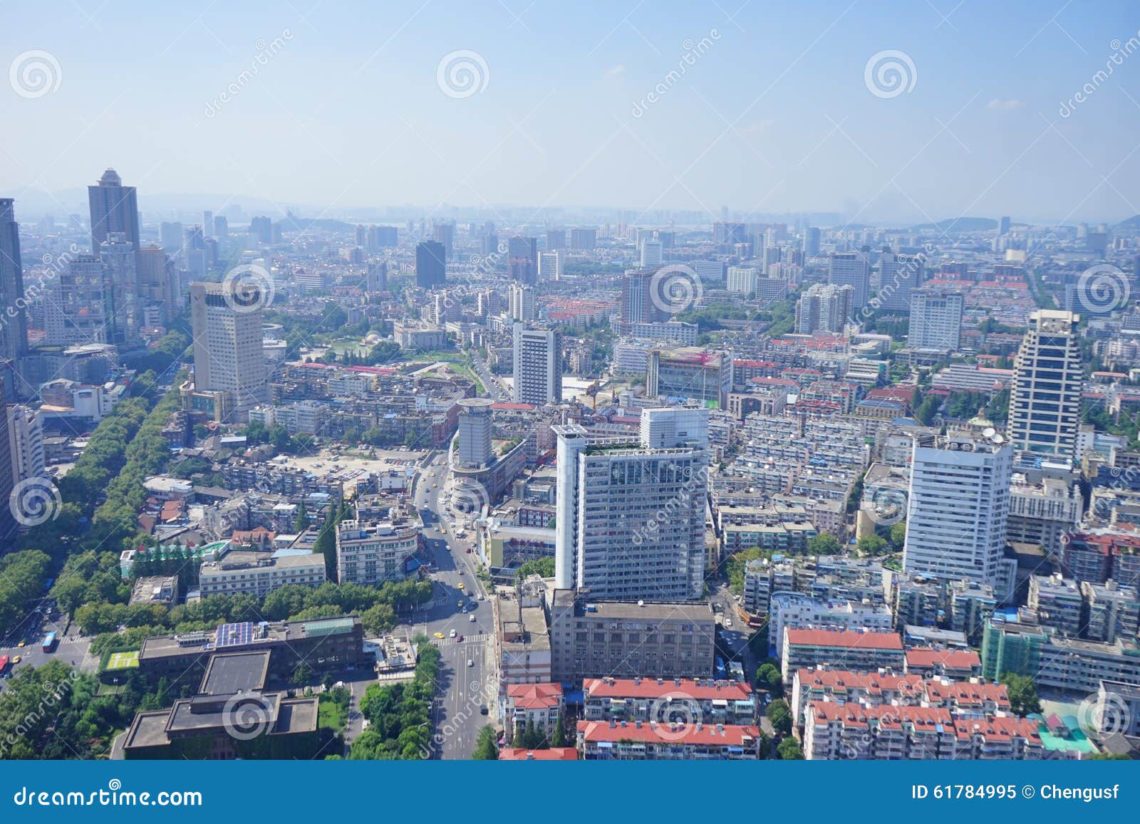 Prédio De Apartamentos Chinês Imagem de Stock - Imagem de apartamento ...