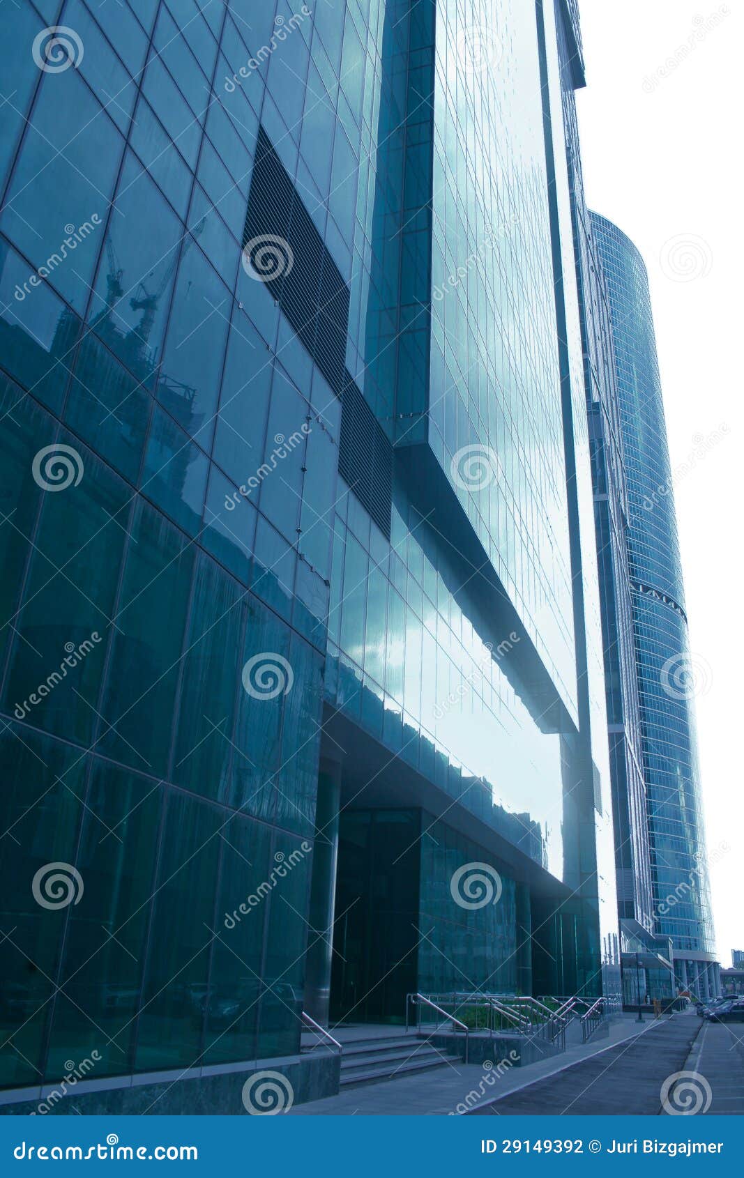 Prédios De Escritórios Modernos Foto de Stock - Imagem de matrizes ...