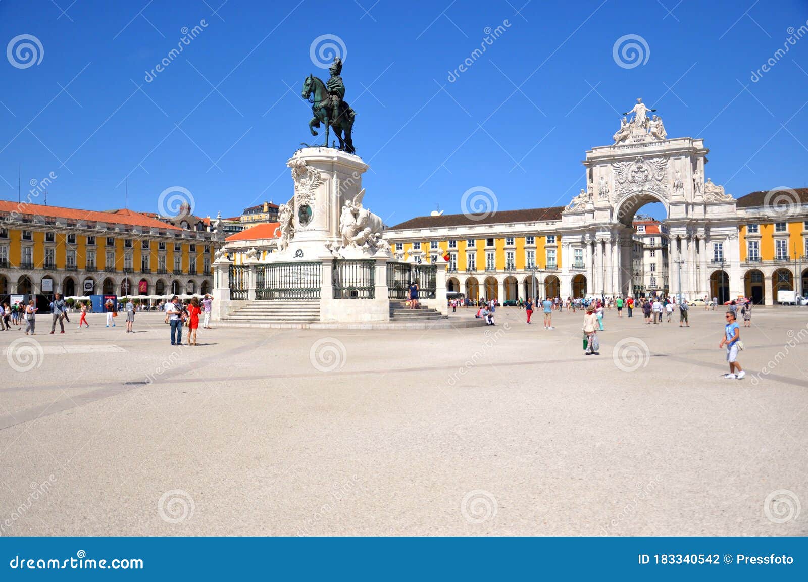 Praca Do Comercio, Lisbon Main Square. Editorial Photography - Image of ...