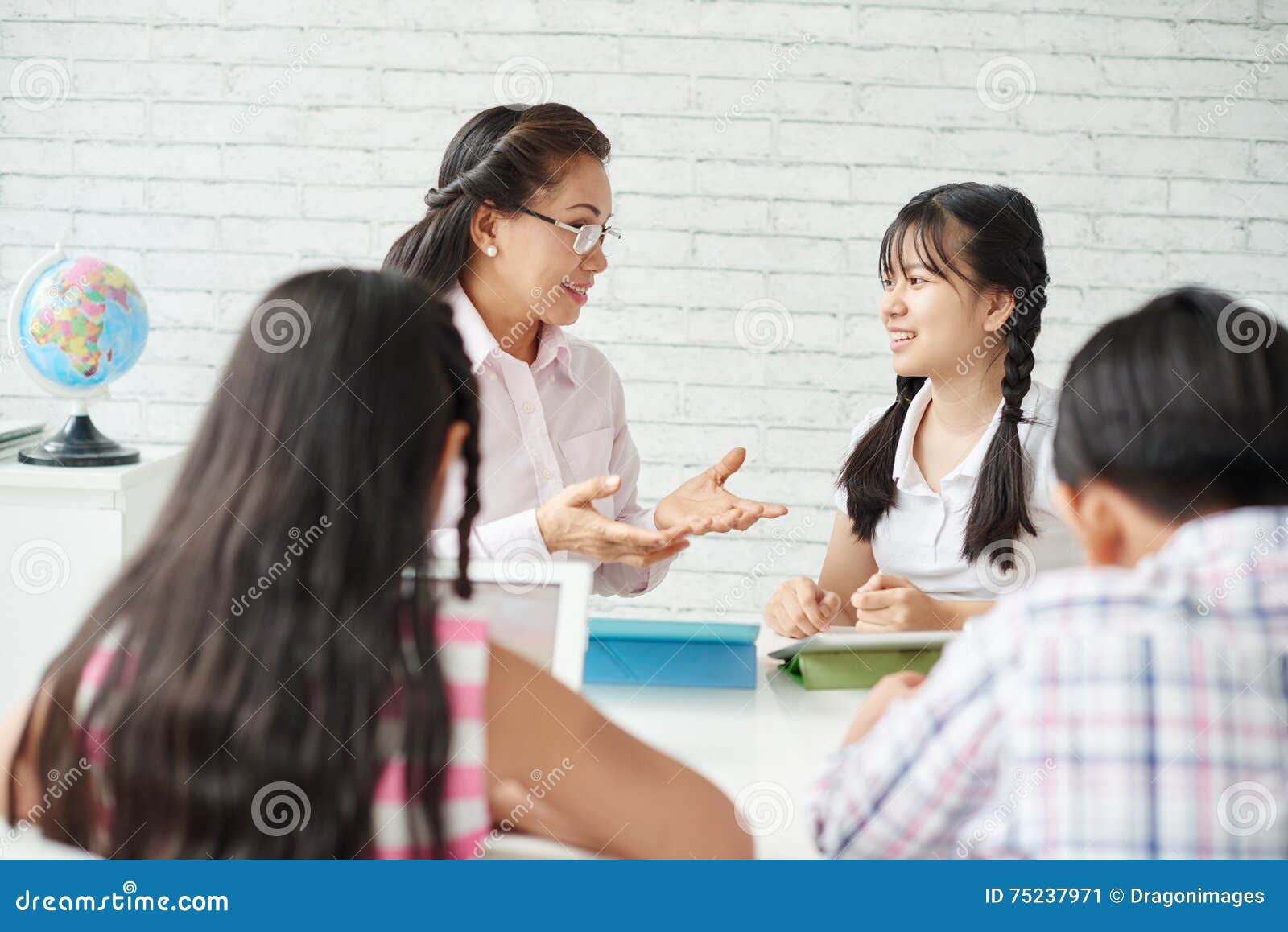Practising dialog stock image. Image of studying, computer - 75237971