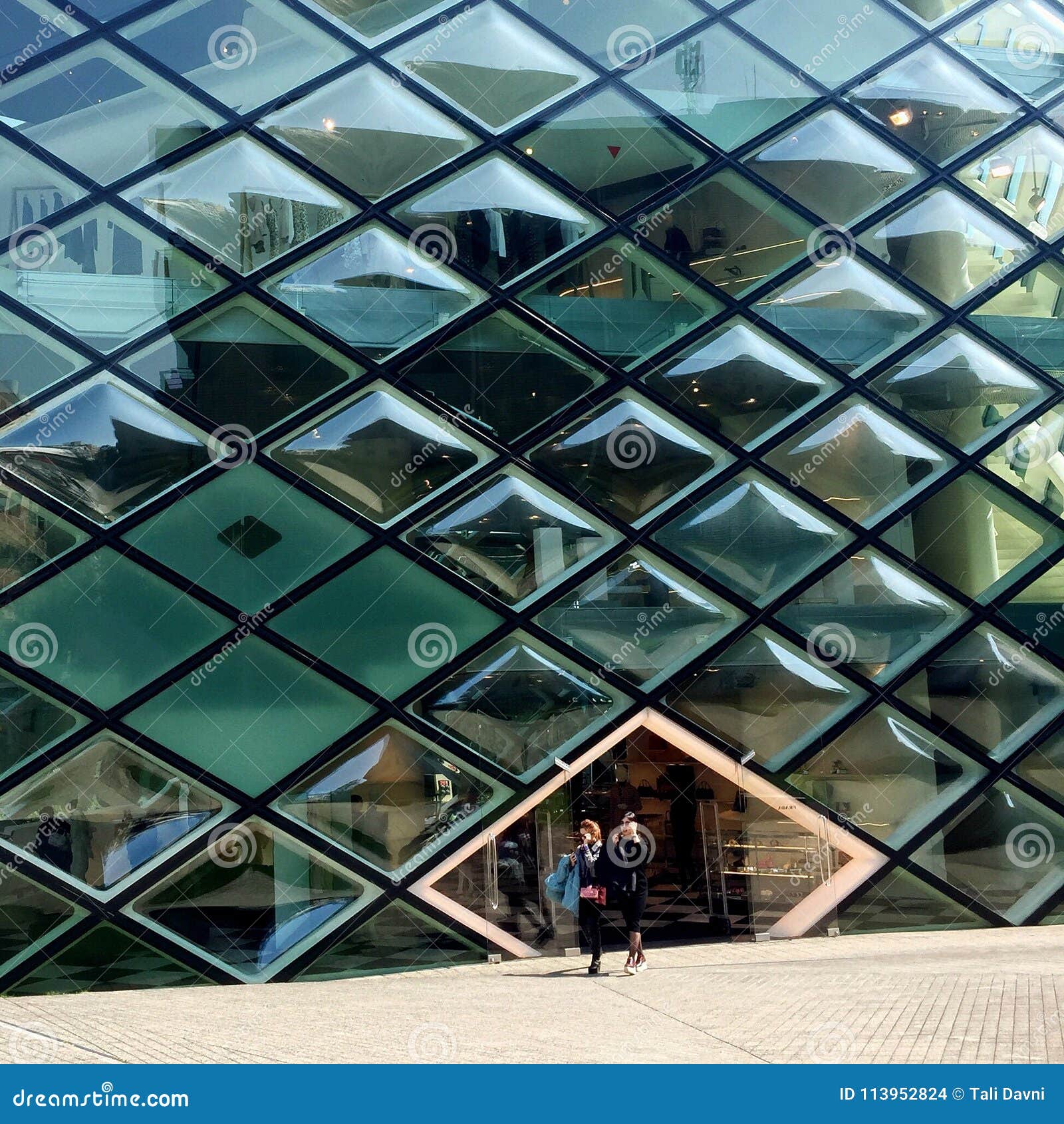 Prada building in Tokyo editorial stock image. Image of facade - 113952824